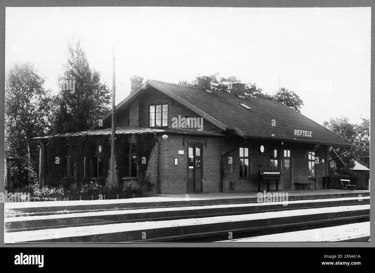 Reftele hi-res stock photography and images - Alamy