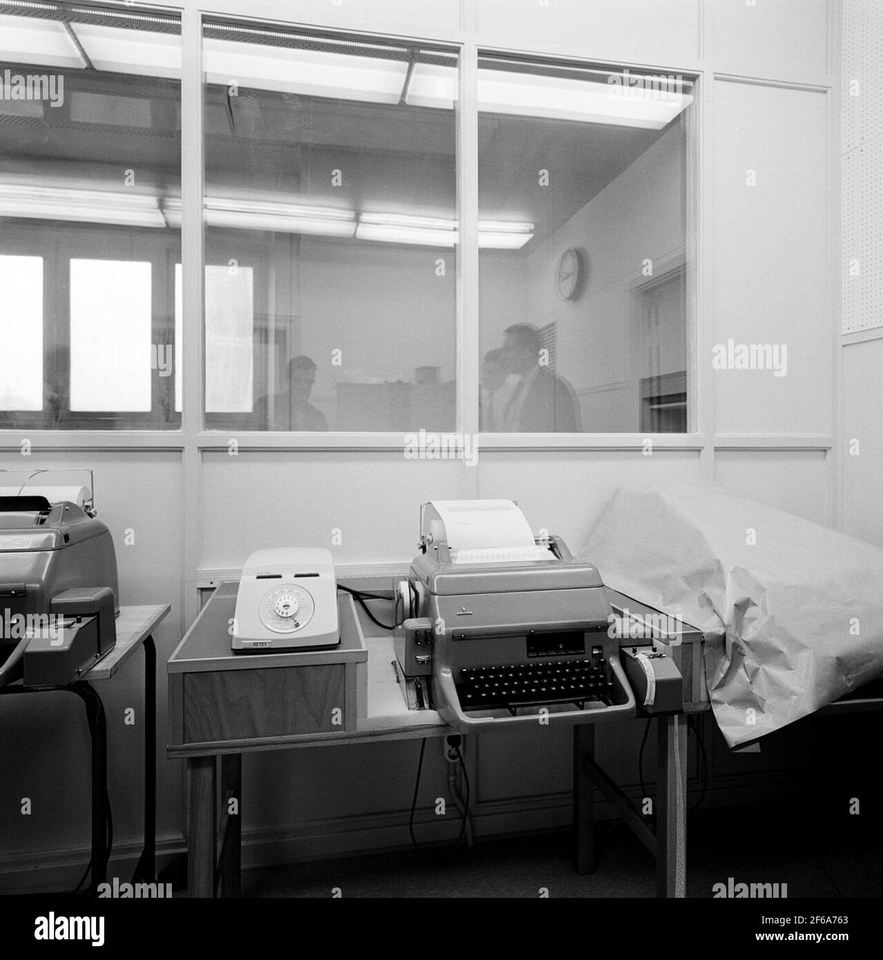 Telex hi-res stock photography and images - Alamy