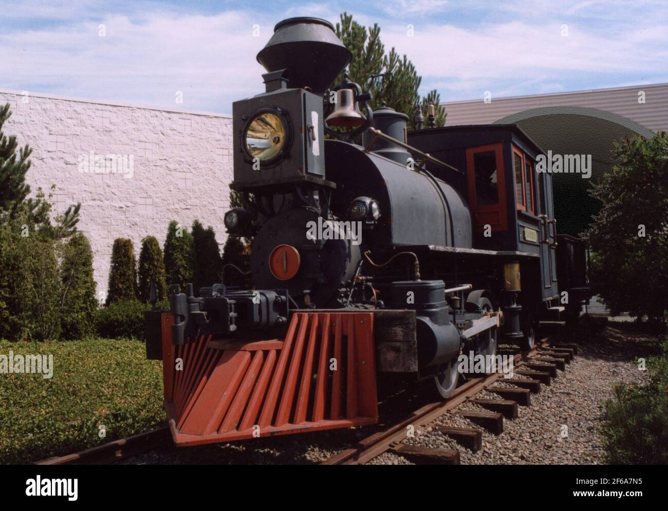 Steam train cow catcher hi-res stock photography and images - Alamy