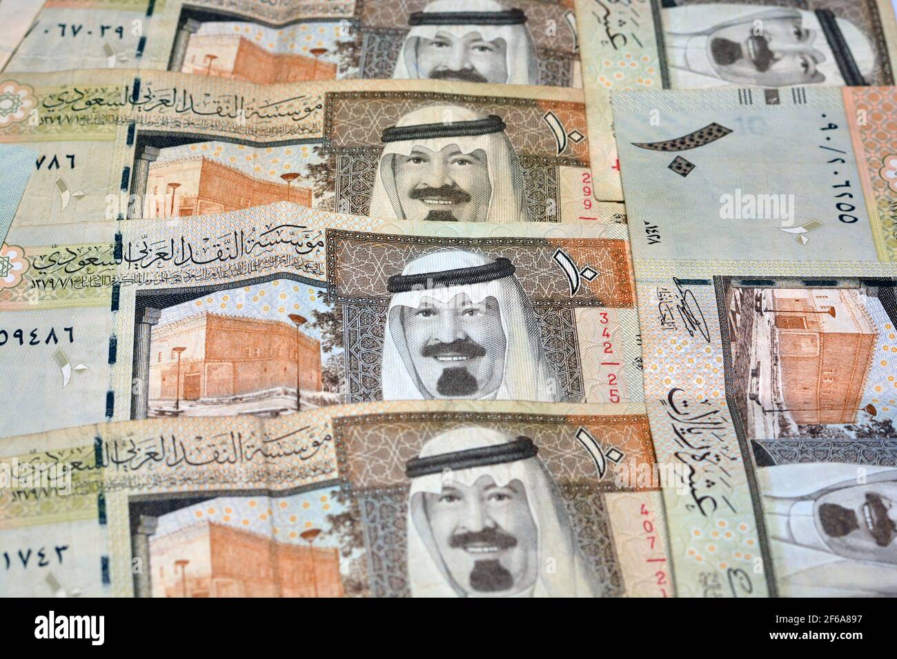 closeup of Saudi Arabia10 riyals banknote, The Saudi riyal is the ...
