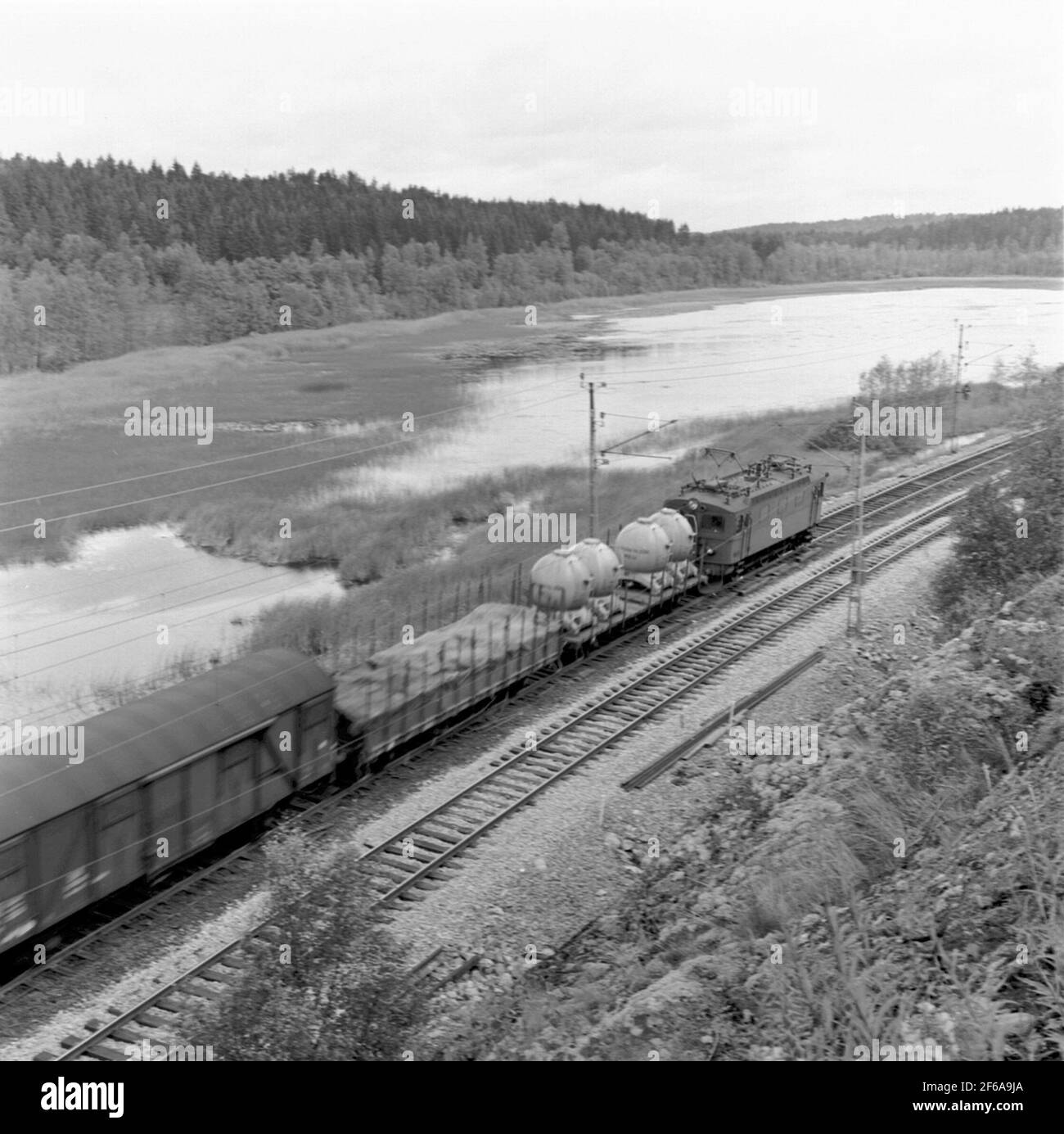 Freight train on the line. SJ Da 936 Stock Photo - Alamy