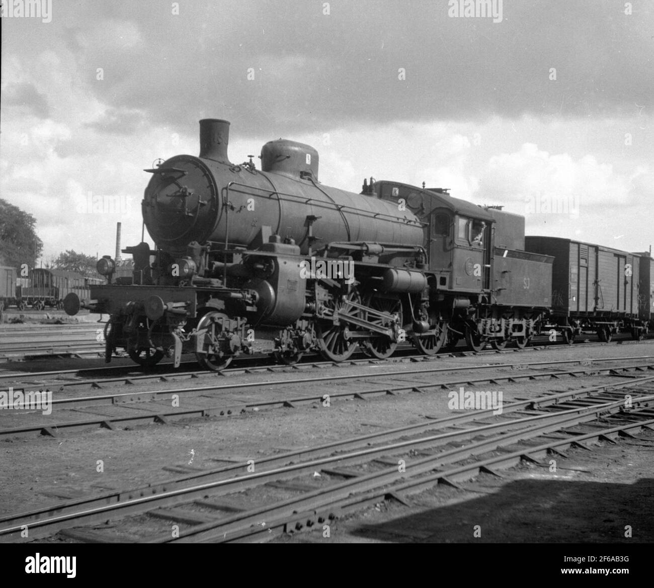 B 1320 hi-res stock photography and images - Alamy