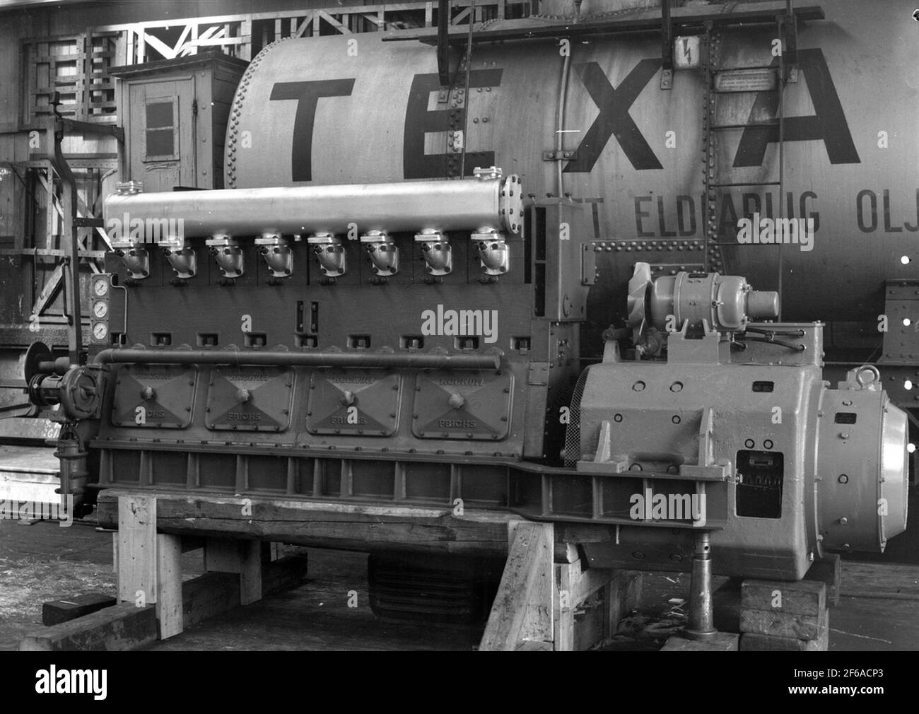 State Railways, SJ ZSS 106 Under Building in Kockum's Mechanical ...