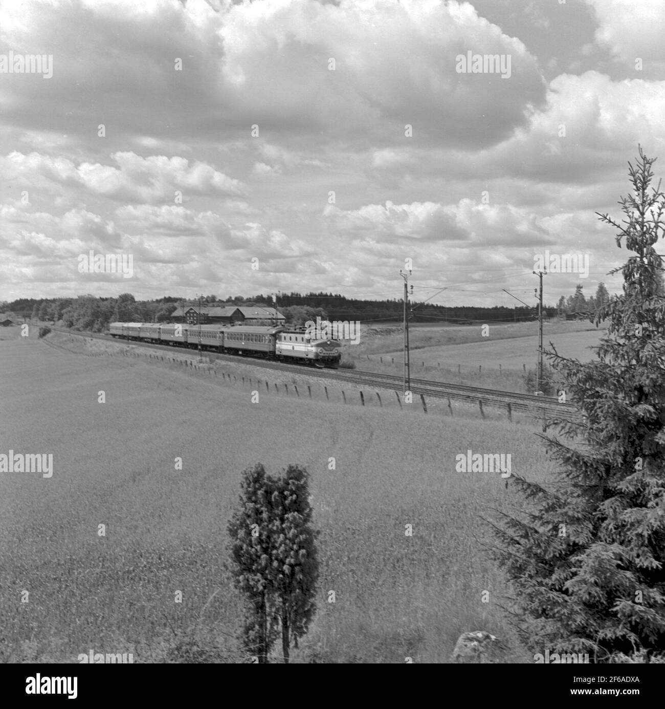 State Railways, SJ Ra "Rapid" with passenger train Stock Photo - Alamy