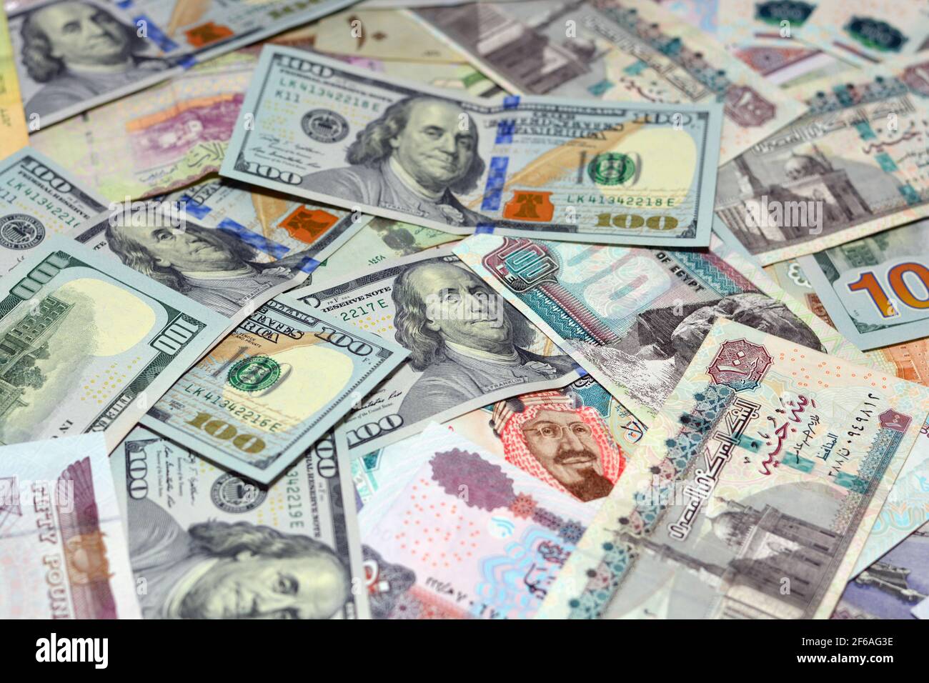 10 riyals banknote hi-res stock photography and images - Alamy