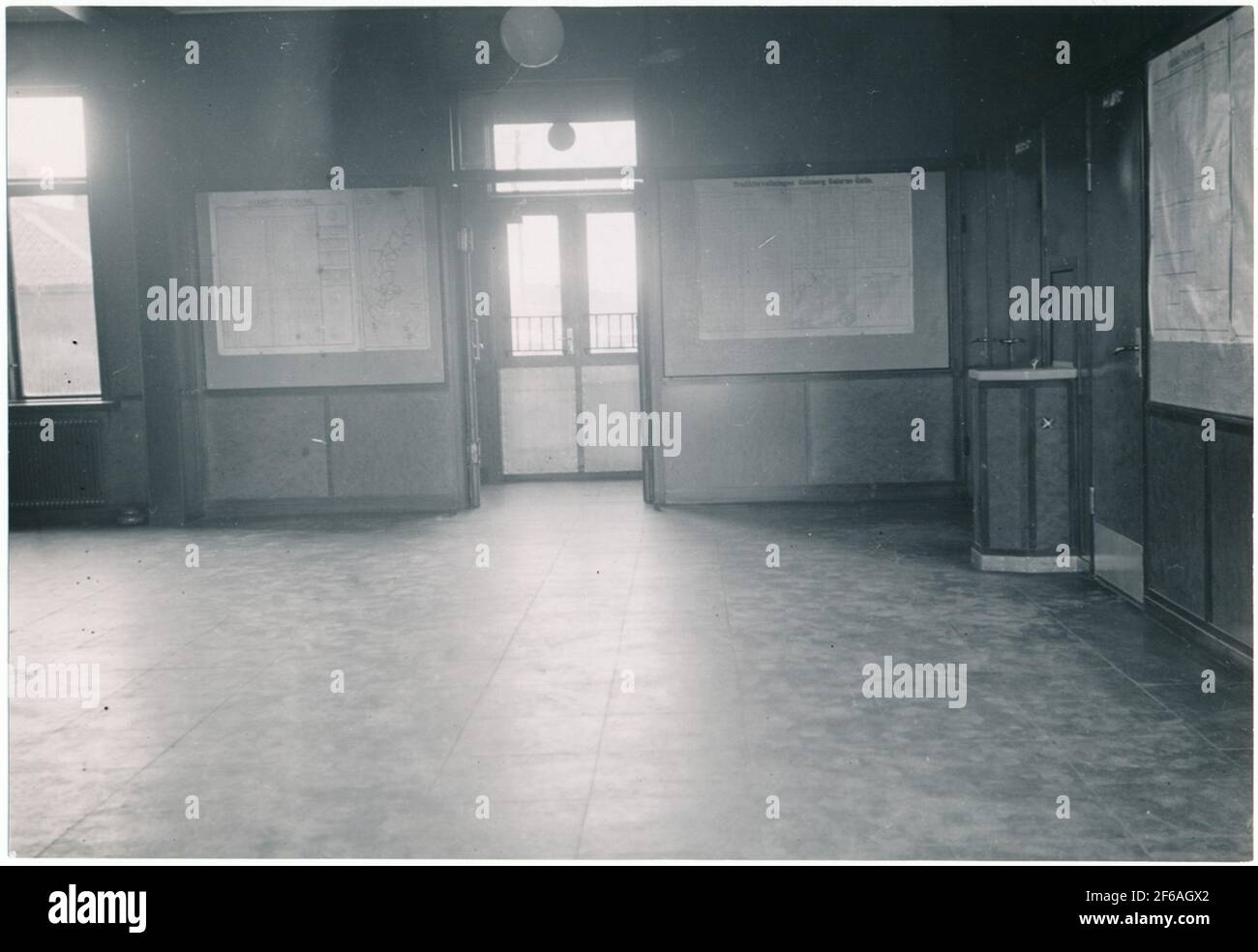 Orsa station house waiting in vestibul Stock Photo - Alamy