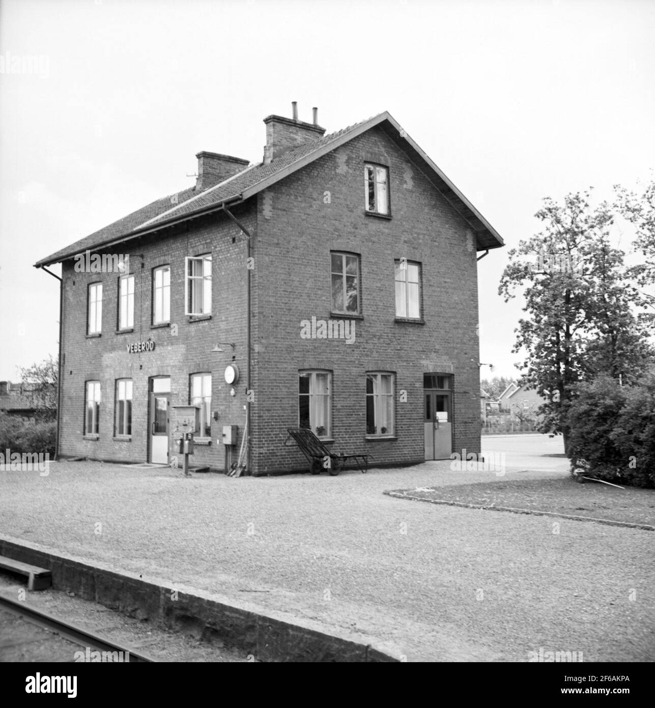 Malmö - Tommelilla Railway, Meeting, Veberöd Station Stock Photo - Alamy