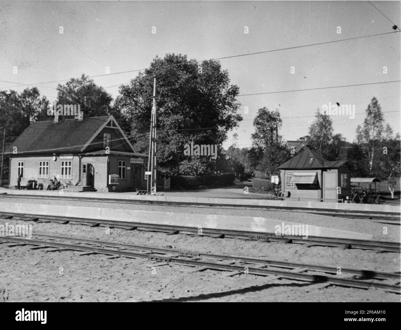 Old station house Stock Photo - Alamy