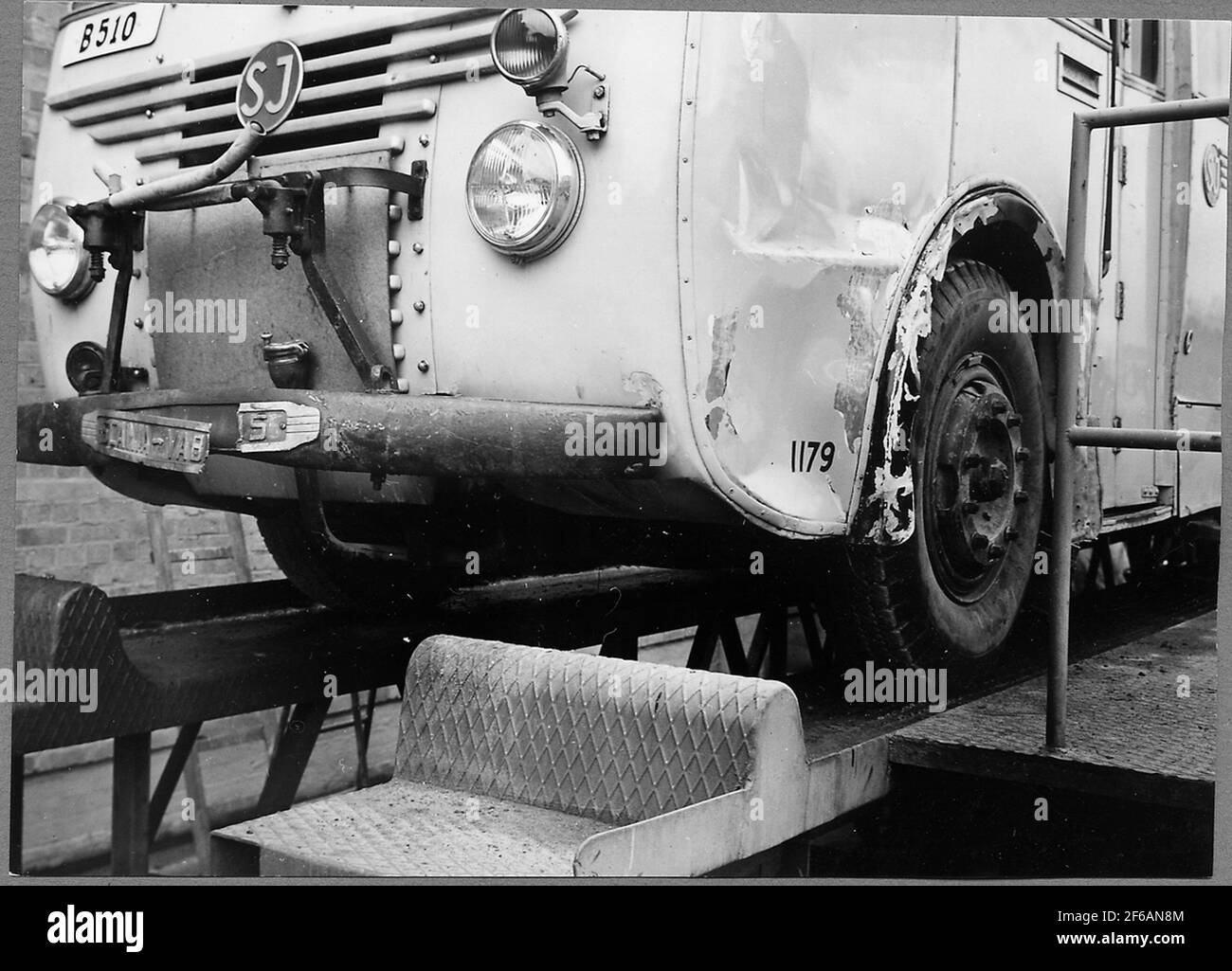 Collision Damaged Bus, State Railways, SJ Bus 1179 Scania-Vabis 2 B 21 ...