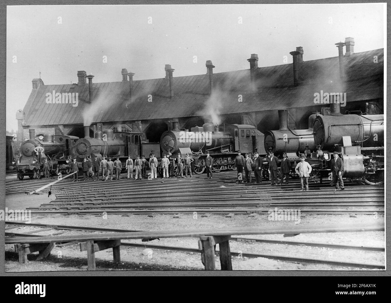 Lokstation in Falun.Lävle - Dala rail, GDJ N 53, GDJ H 45, GDJ K 48 and ...