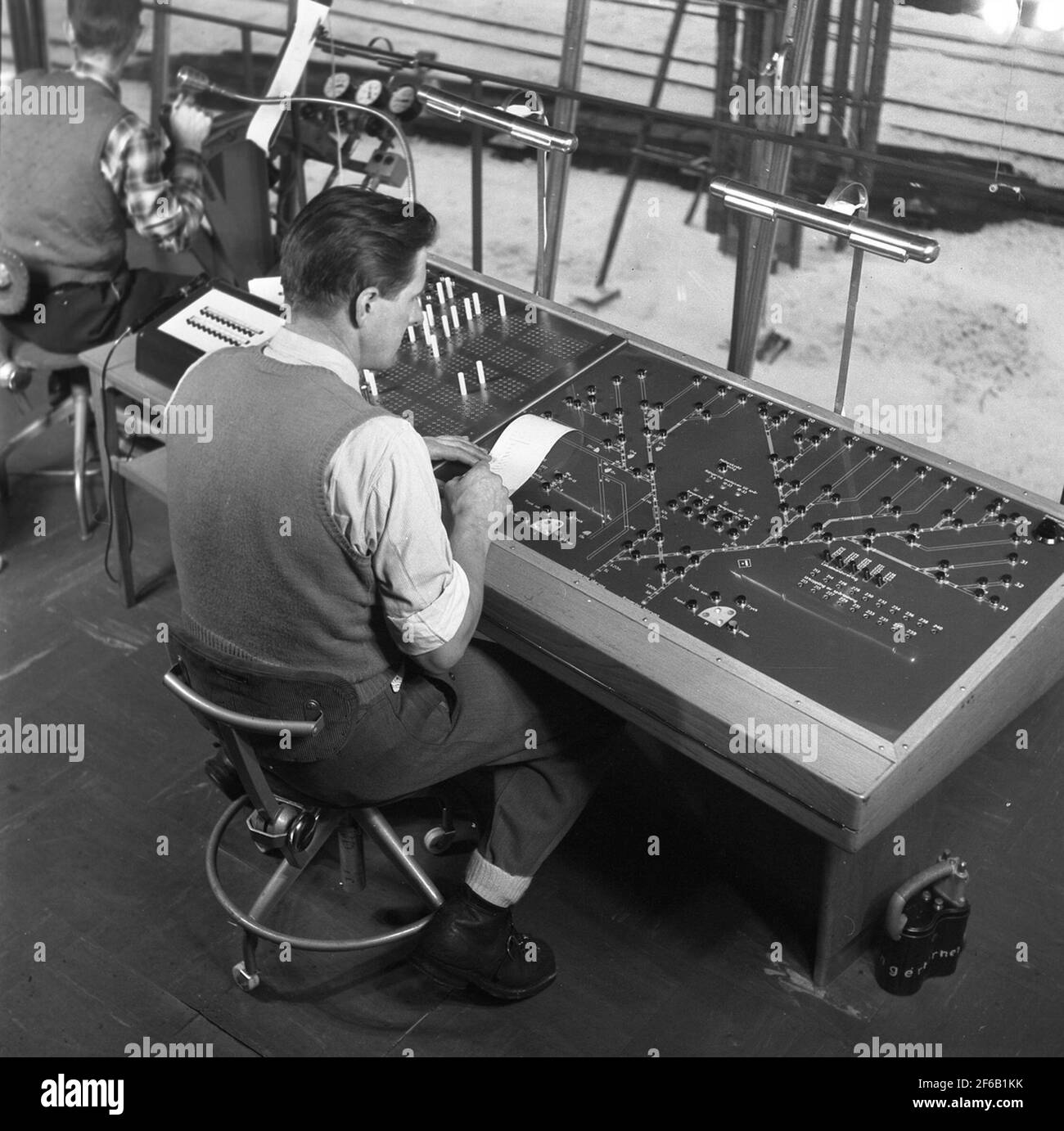 Mechanization of the railroad. The ranger leader follows the release on ...