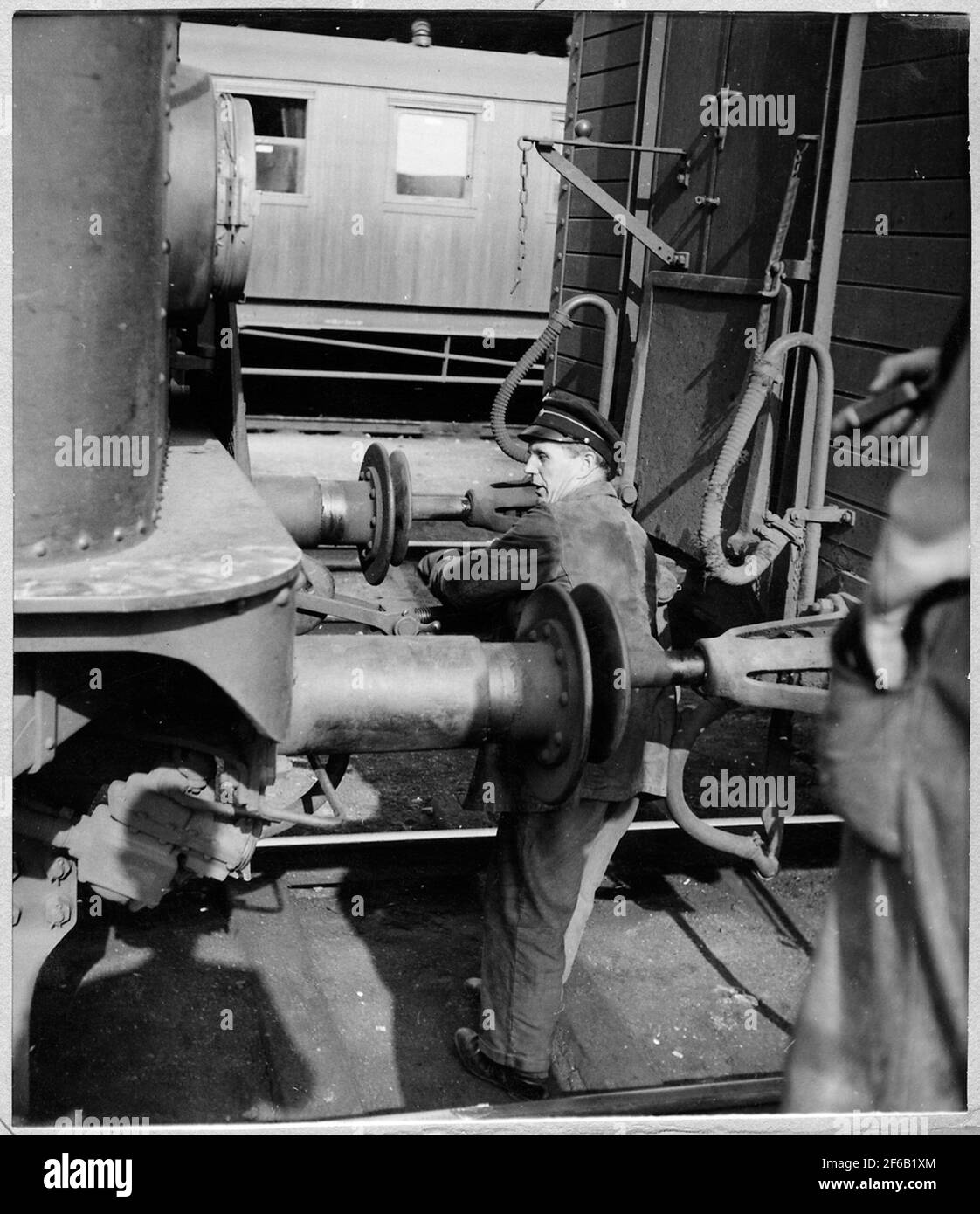 Coupling of carts Stock Photo - Alamy