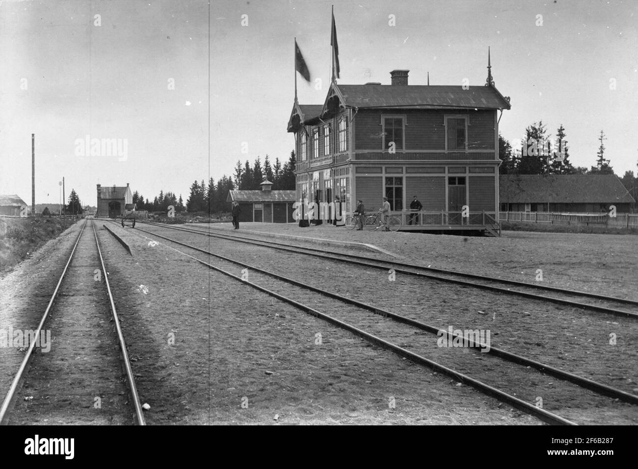 Station laid down in 1897. Two-storey station house in wood. Modernized ...