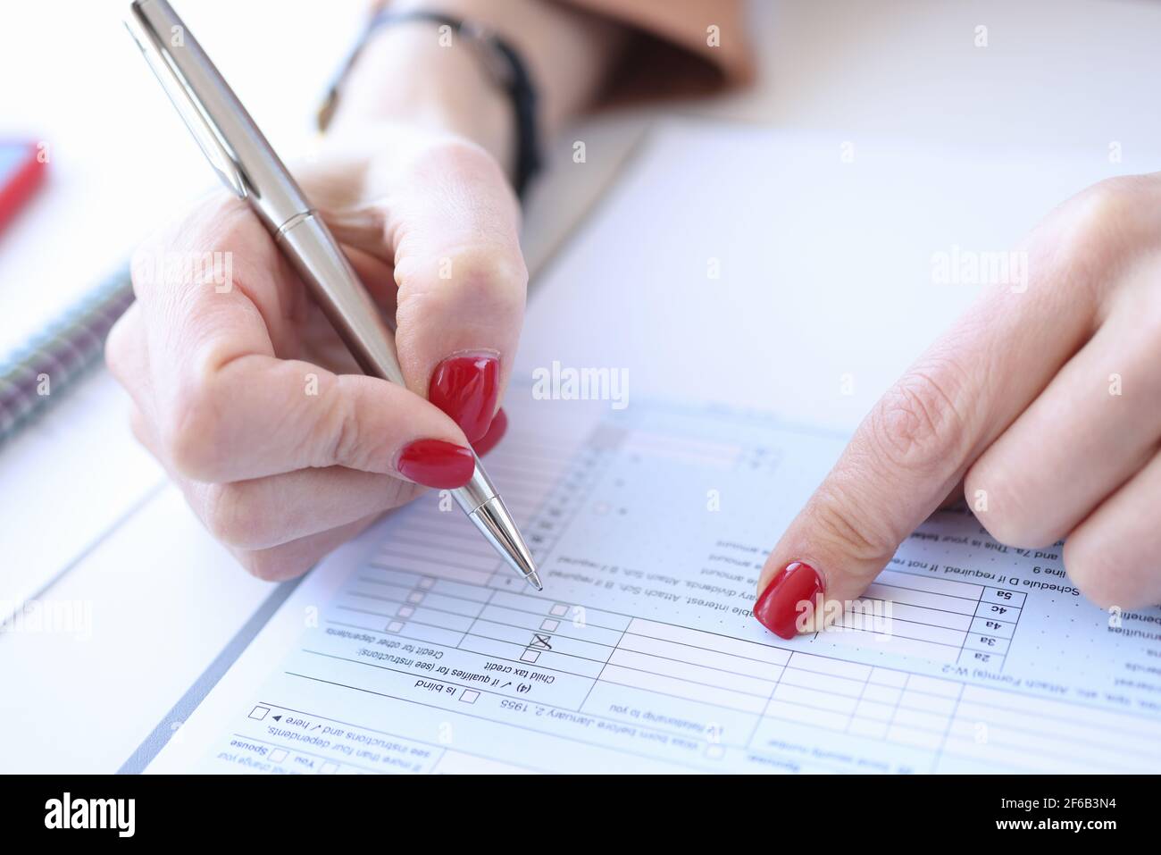Filling out questionnaire hi-res stock photography and images - Alamy
