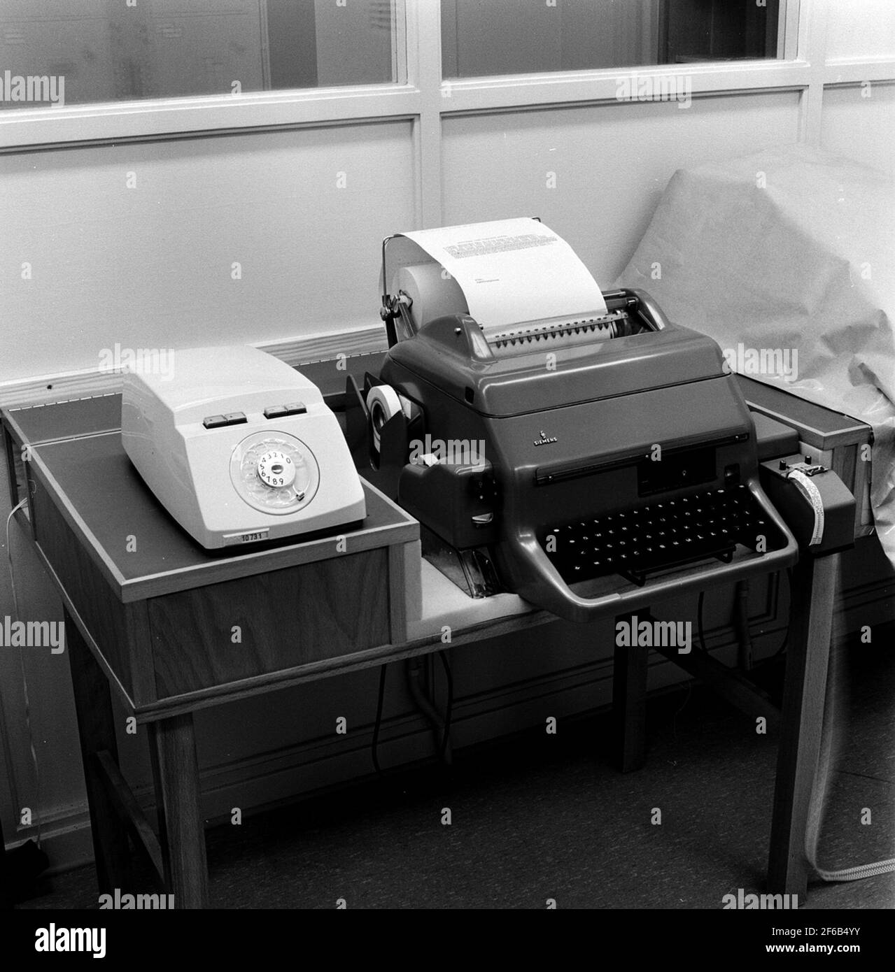 Tele- and data facilities Stock Photo - Alamy