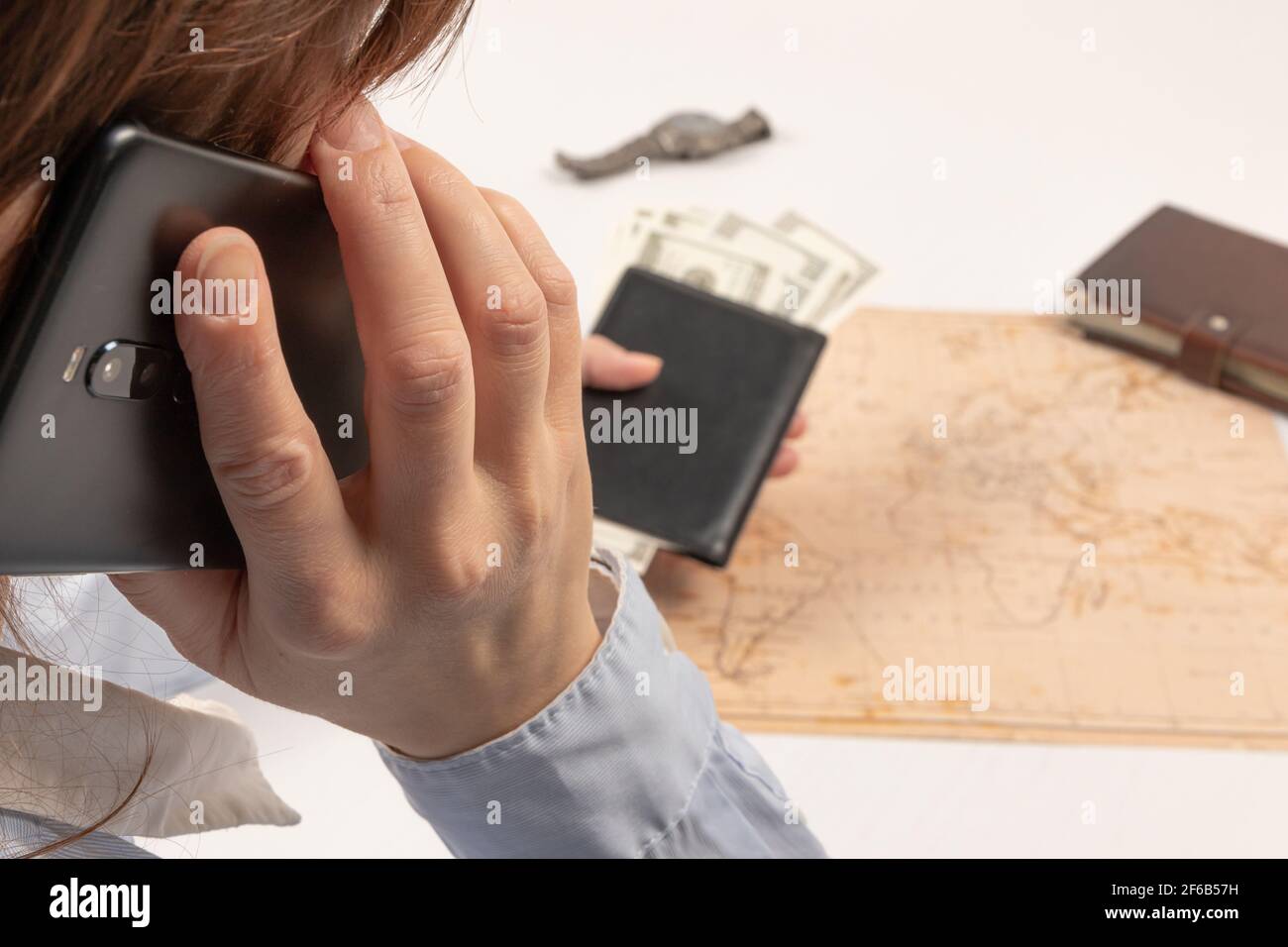 Close up girl holds wallet hi-res stock photography and images - Alamy