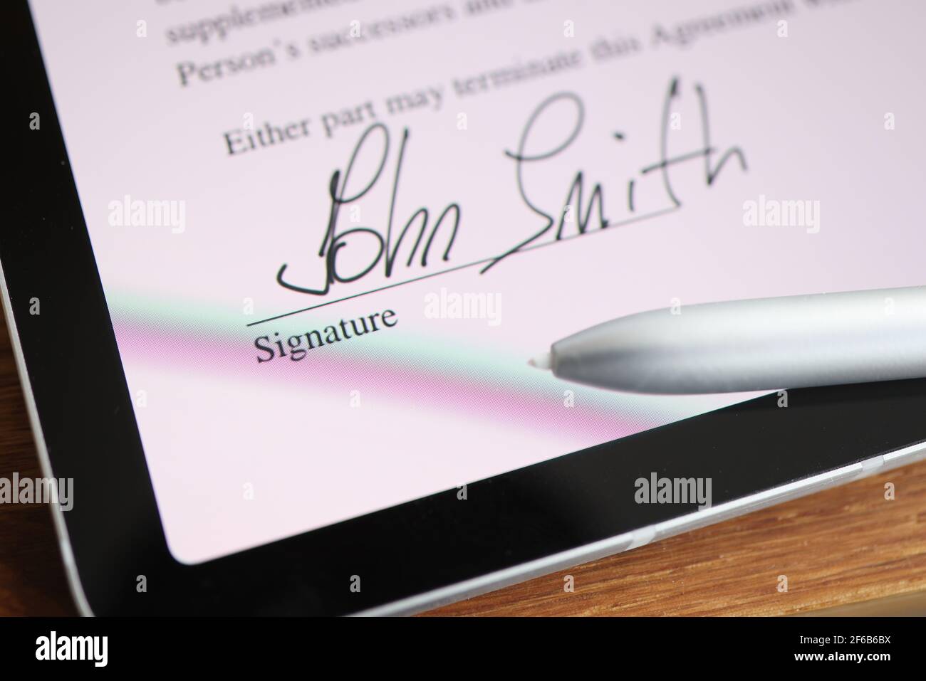Electronic contract digital signature hi-res stock photography and ...