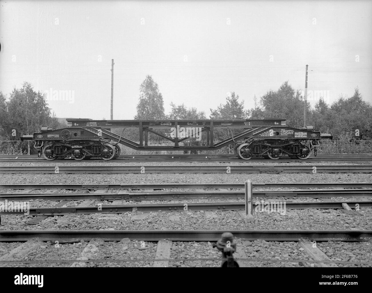 State Railways, SJ Q19 34619. Transformer transport car Stock Photo - Alamy