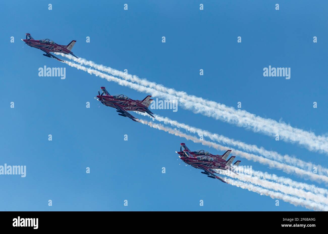 Royal australian air force roulettes hi-res stock photography and ...