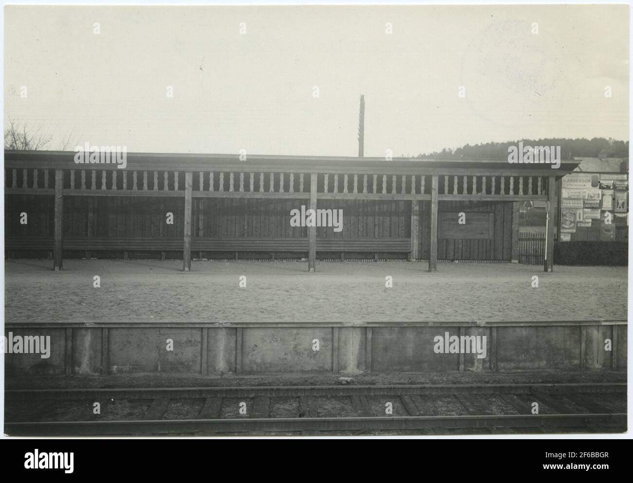 Platform ceiling at Tureberg station Stock Photo - Alamy