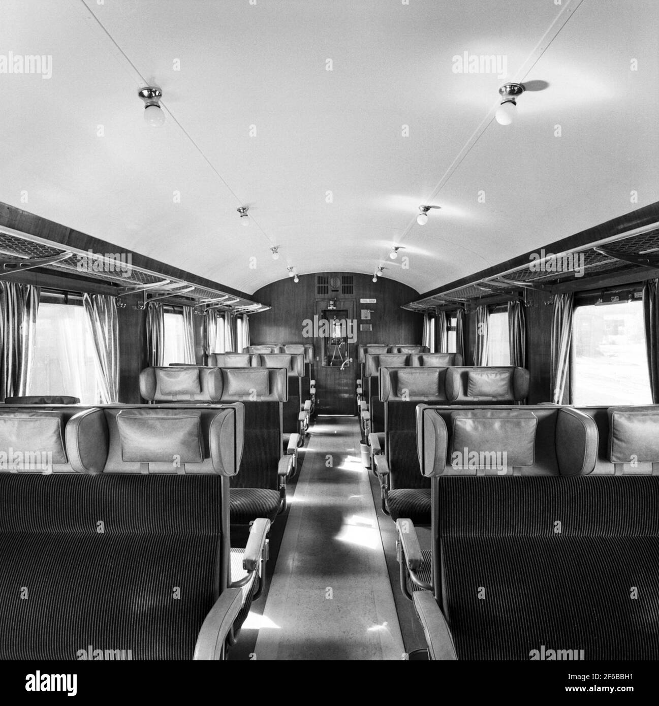 High speed class Black and White Stock Photos & Images - Alamy