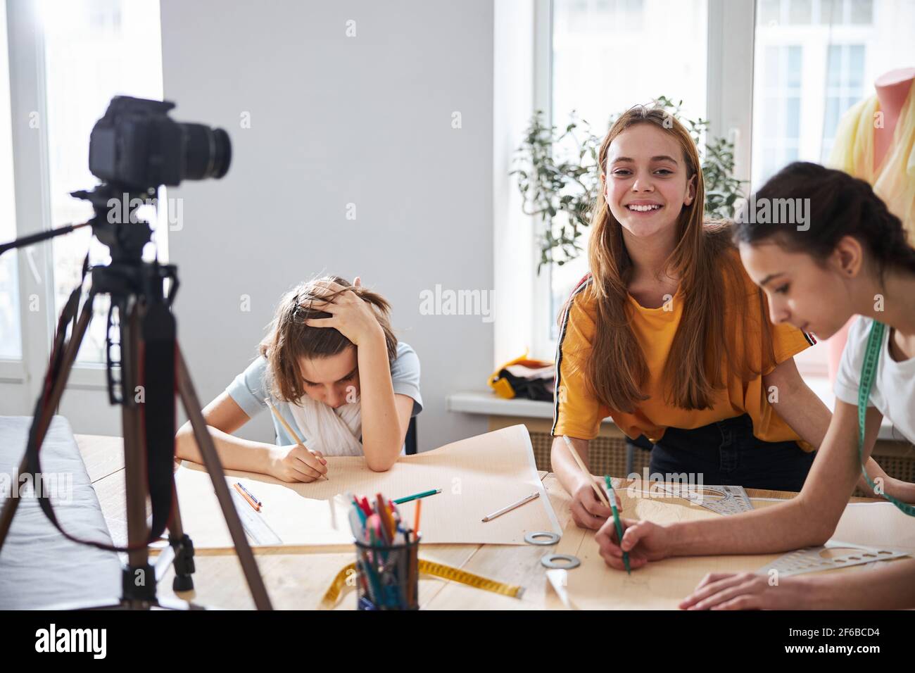 Kids recording studio hi-res stock photography and images - Alamy