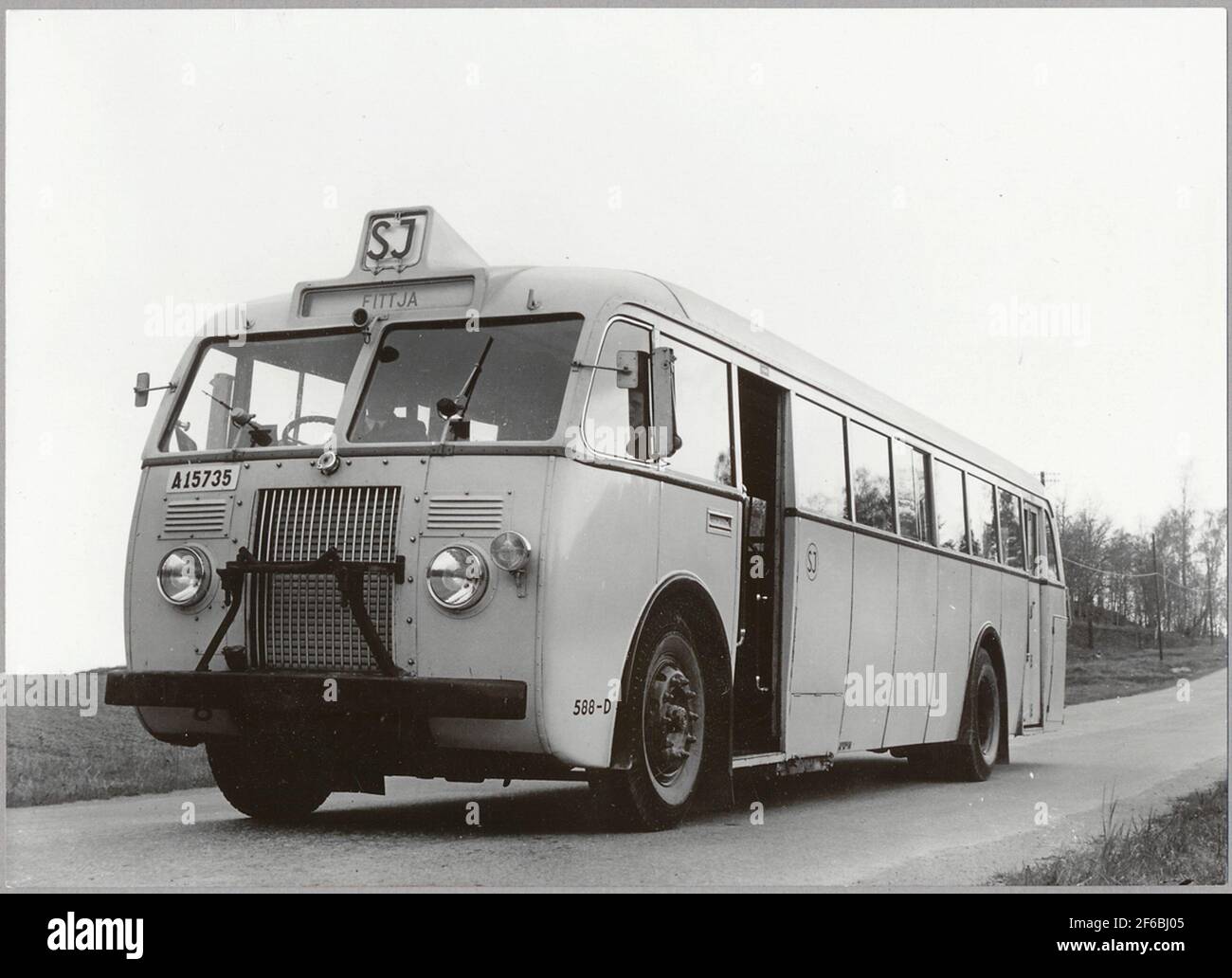 The state's railways, SJ bus 588-d Stock Photo - Alamy