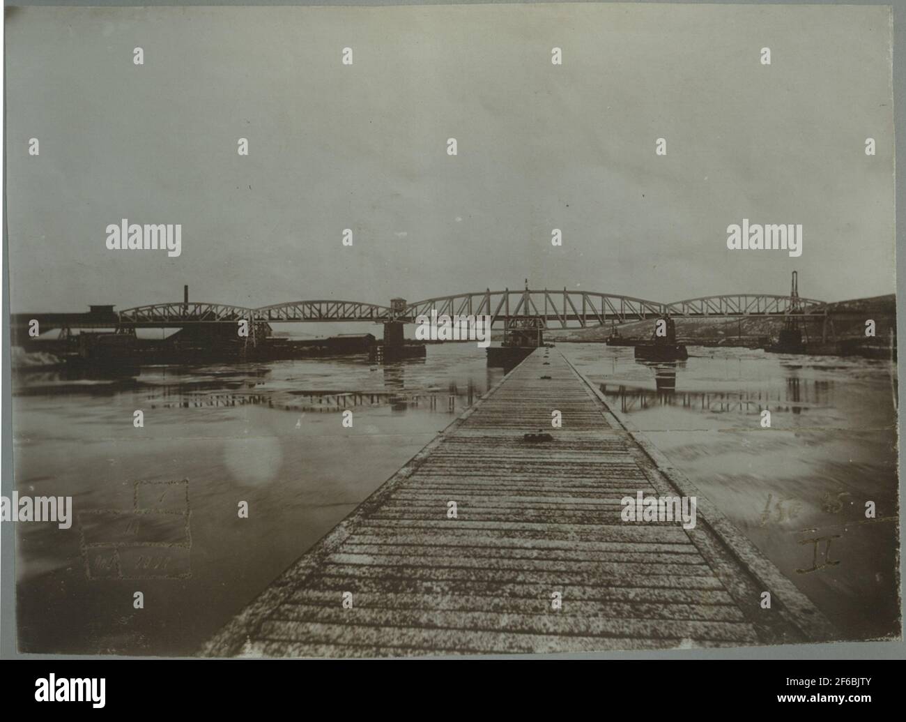 Bridge building over the Göta river Stock Photo - Alamy