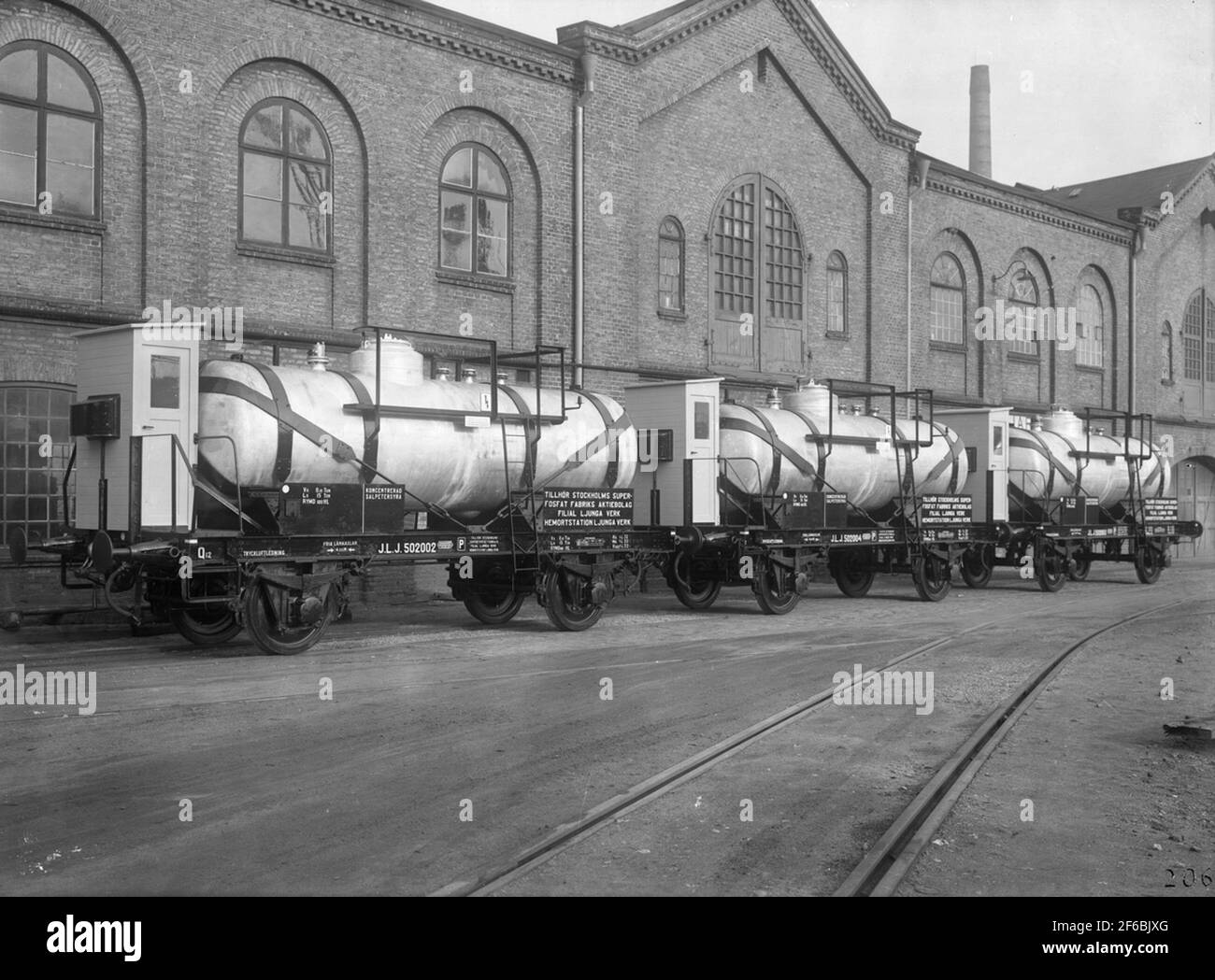 Johannisberg - Ljungaverk rail, JLJ Q12 502002, 502004 and 502003. Tank ...
