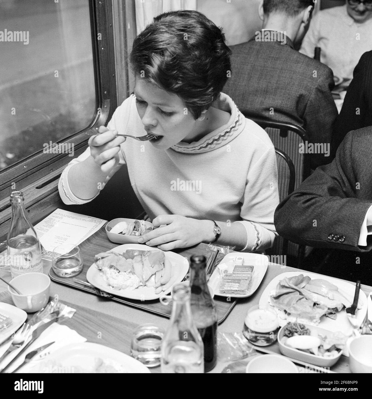 Traffic Restaurant, TR, Test Brail Server in R0 Wagon Stock Photo - Alamy