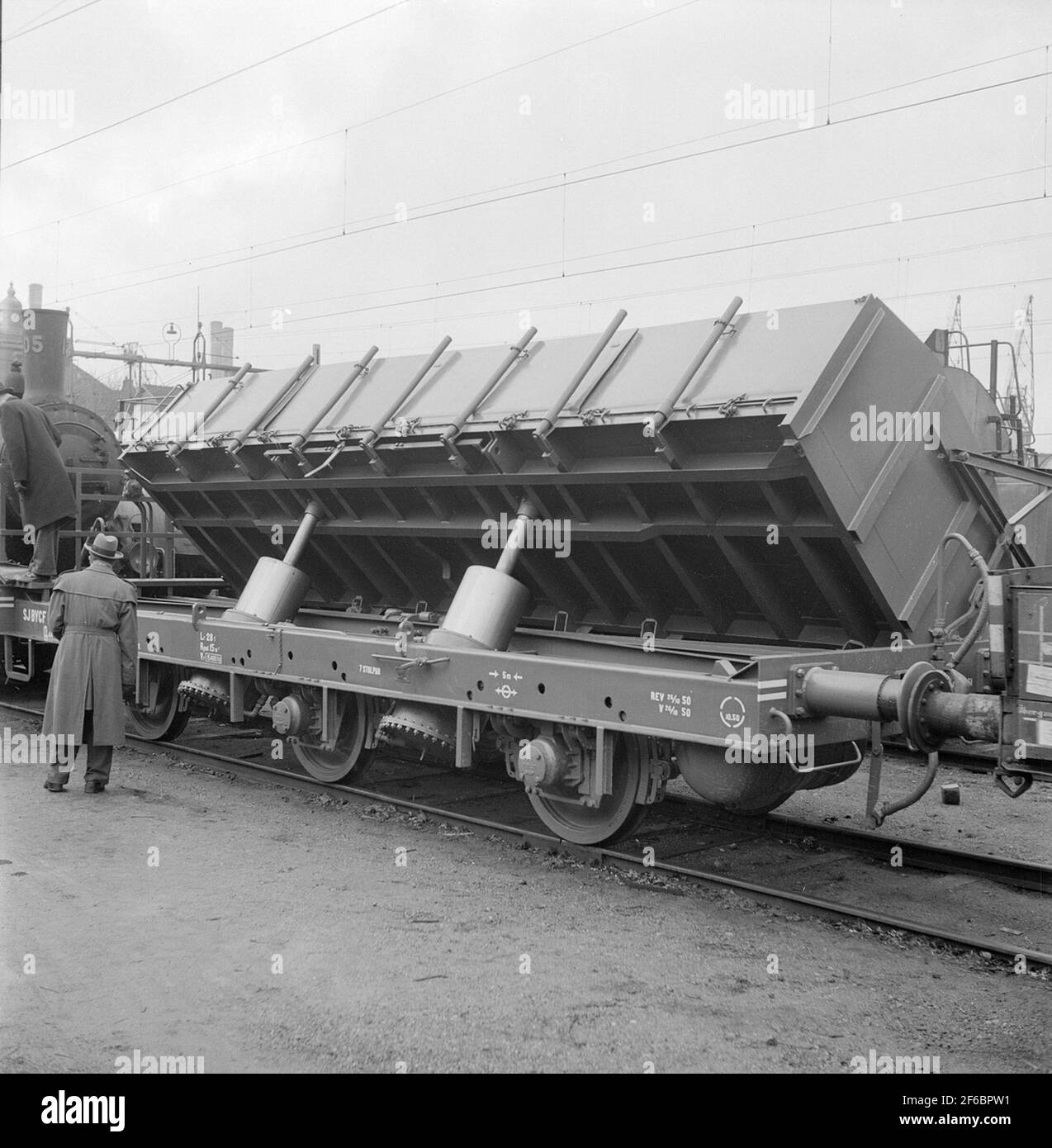 Wagon tippler Black and White Stock Photos & Images - Alamy