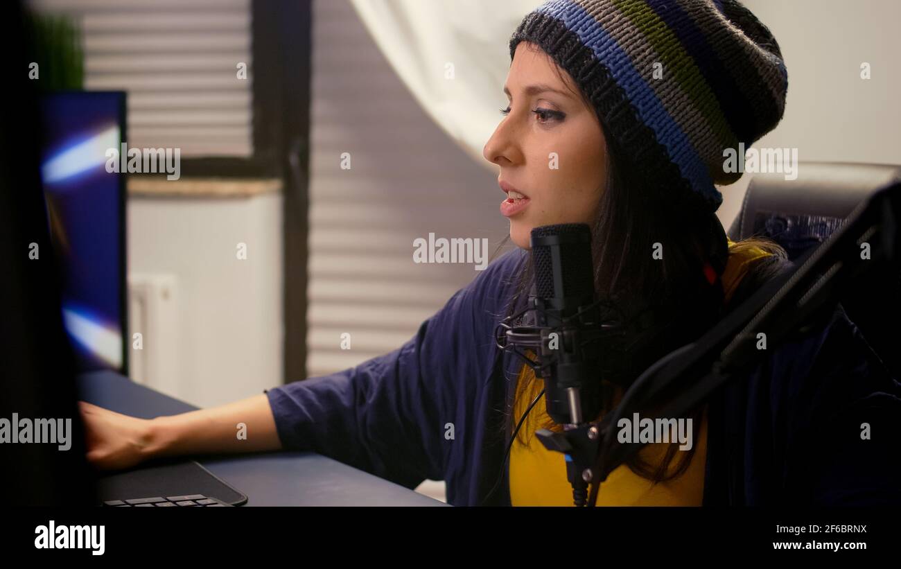 Close up pro streamer talking hi-res stock photography and images - Alamy