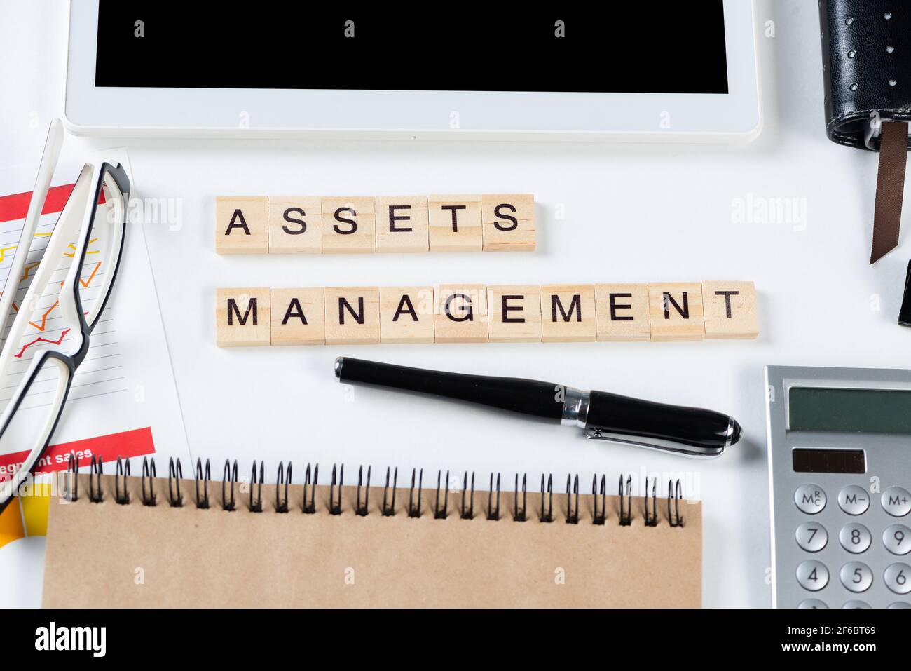 Property management letter hi-res stock photography and images - Alamy