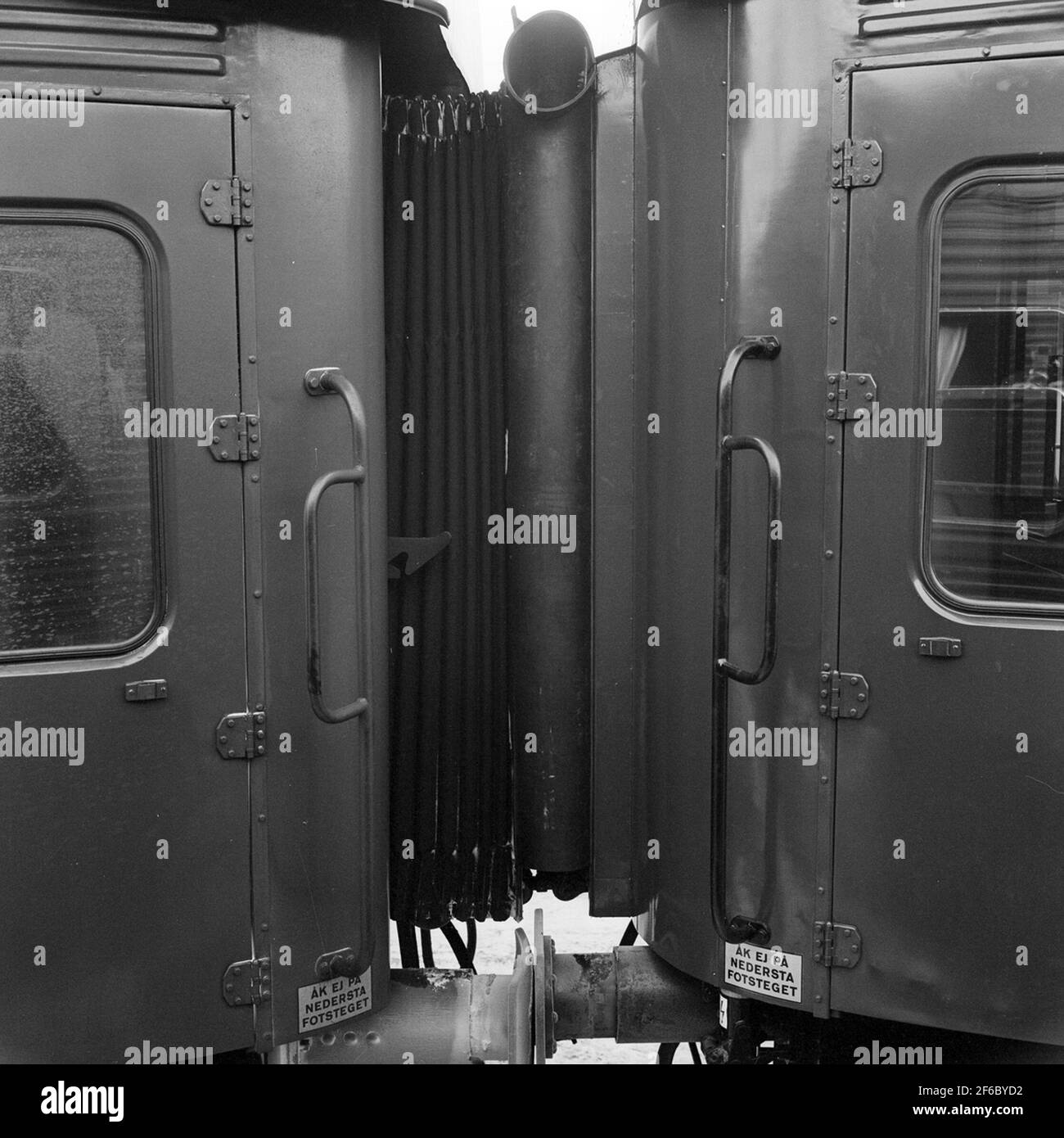 Bellows coupling, with the new so-called vulst bellows and the old ...