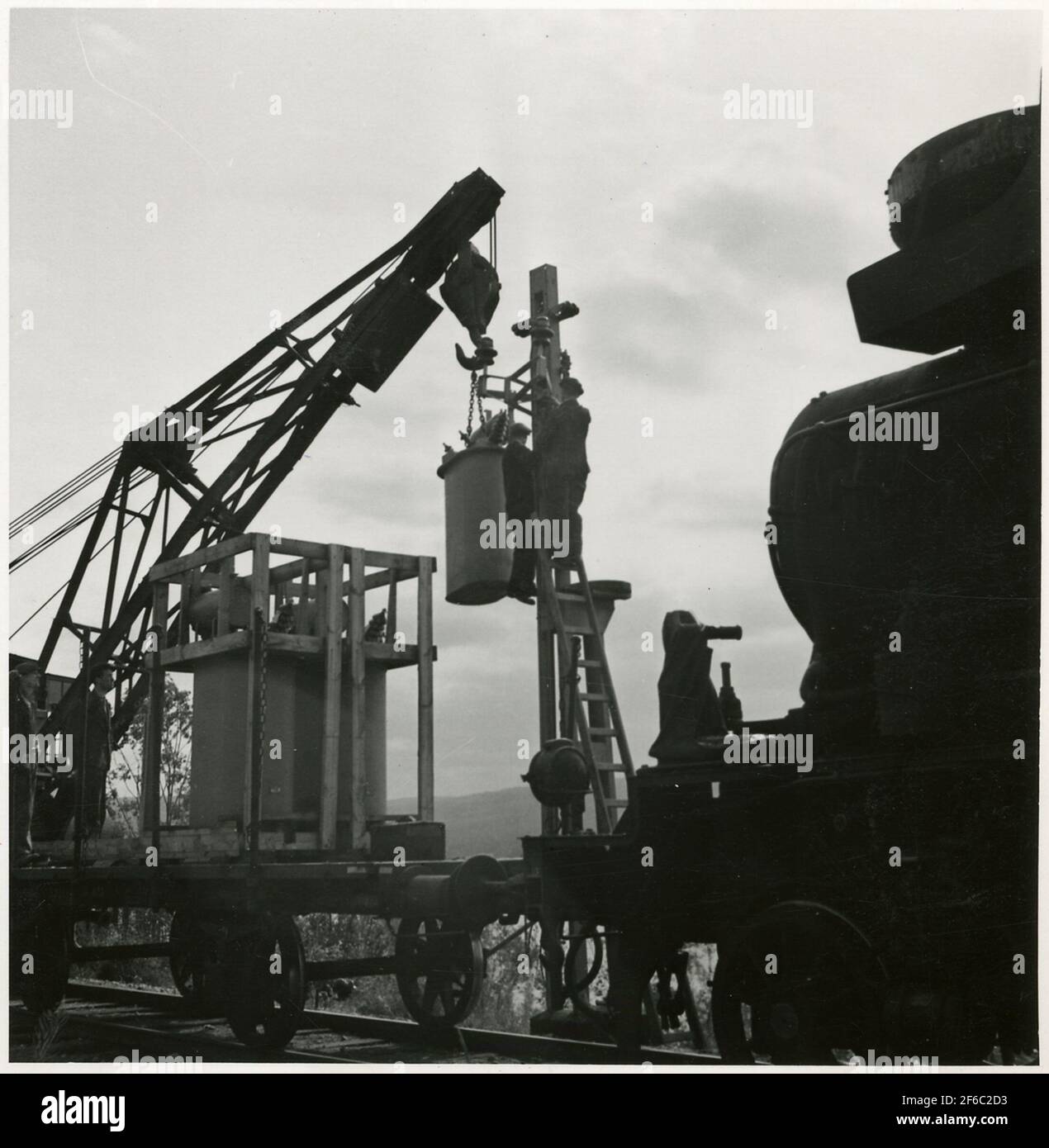 The electrification of the steam - Sundsvall route. Loading rail ...