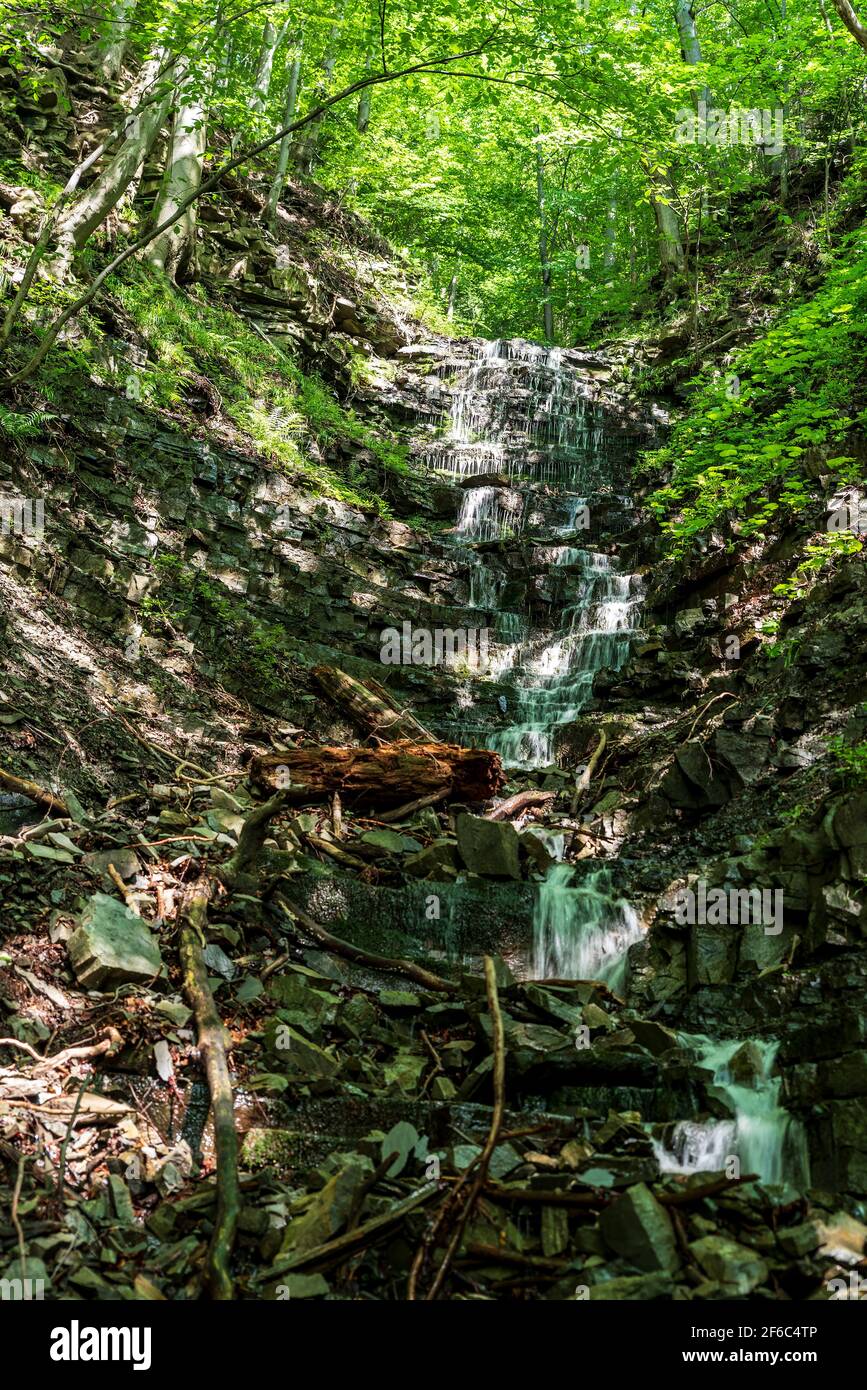 Vysuty vodopad hi-res stock photography and images - Alamy