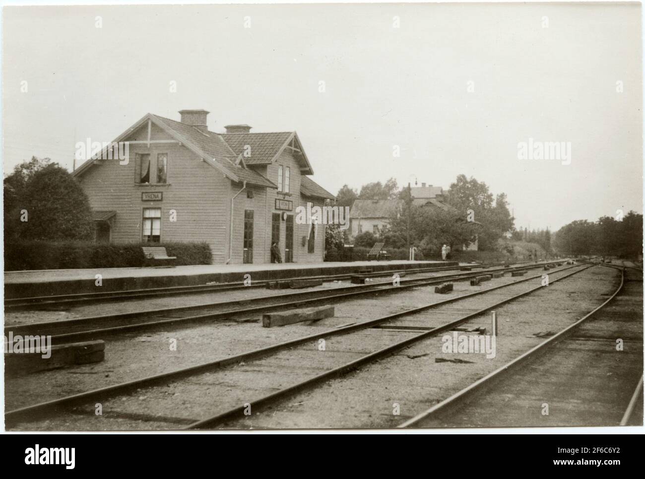 Vrena station. (Wrena Stock Photo - Alamy