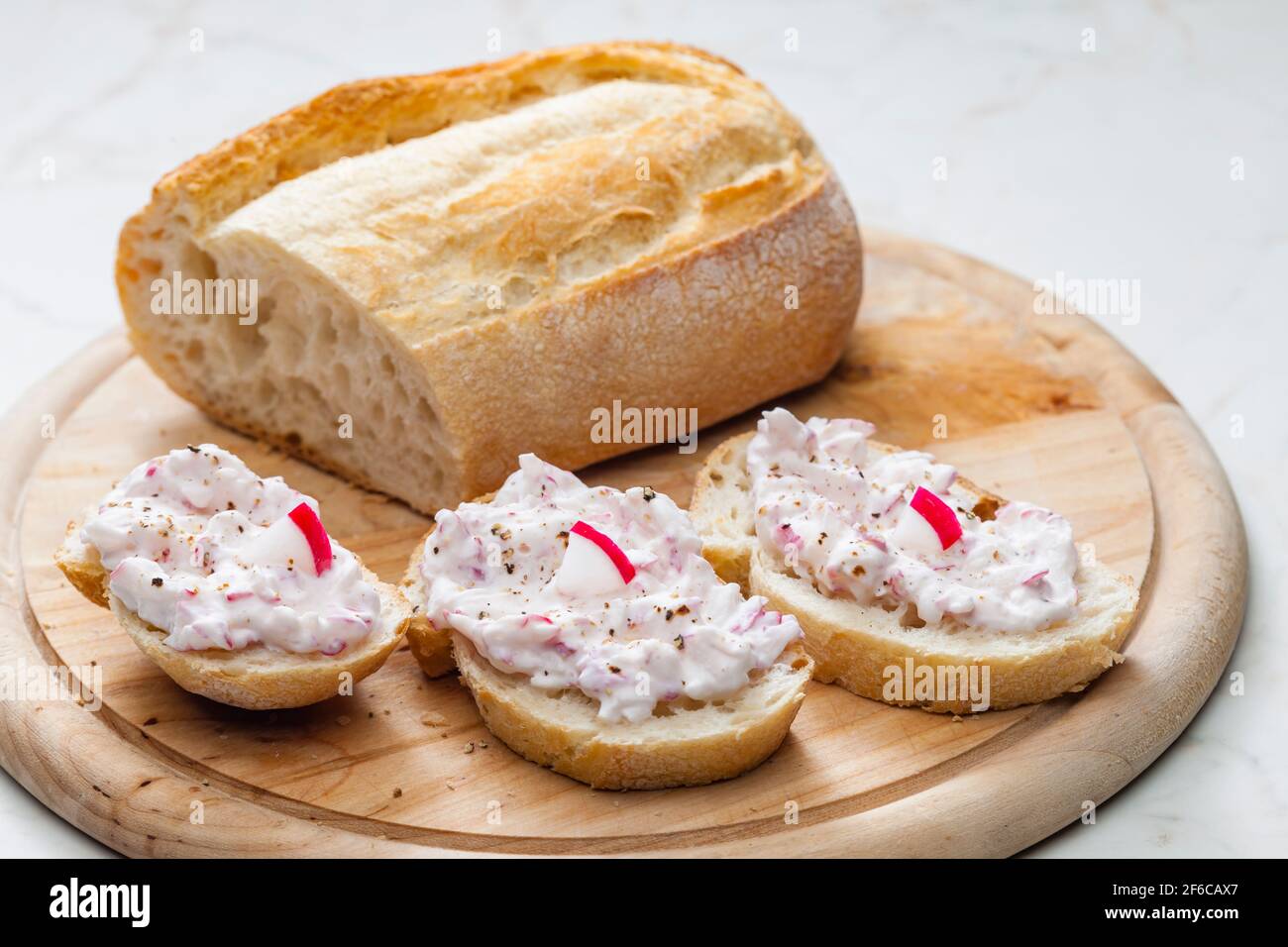 Spread on white bread hi-res stock photography and images - Alamy