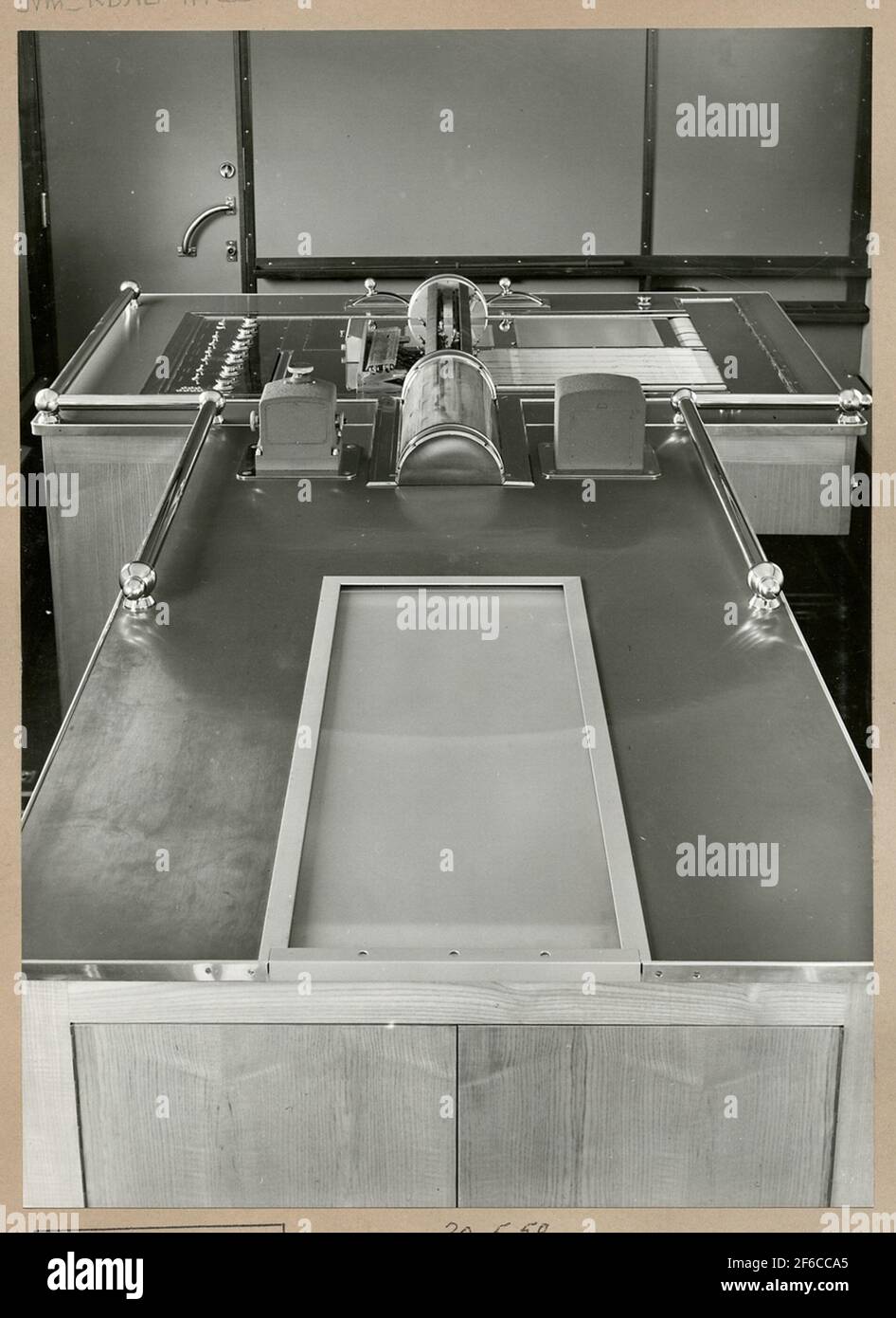 State Railways, SJ SO4 4610 The Swedish Mauzin Wagon BBR measuring ...