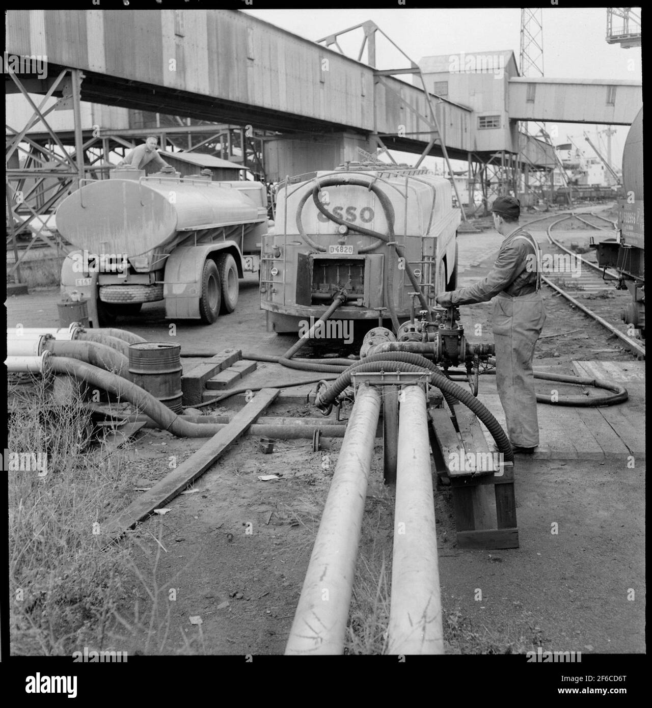 Tank wagons, Esso, at oil lines Stock Photo - Alamy