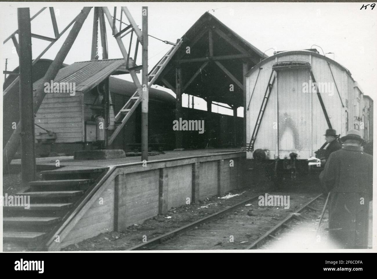 Platform at Krylbo station Stock Photo - Alamy