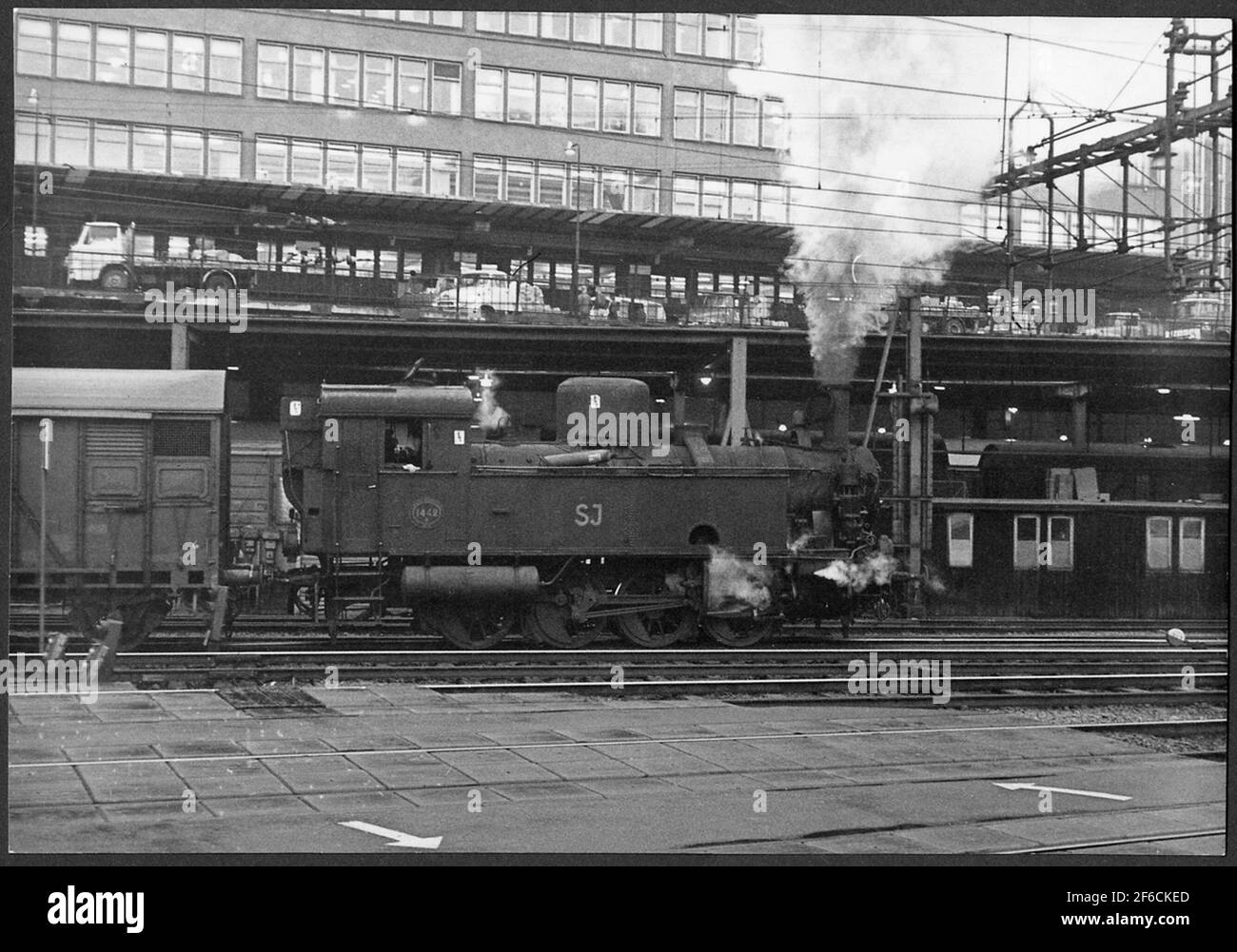 The state's railways, SJ N 1442 Stock Photo - Alamy