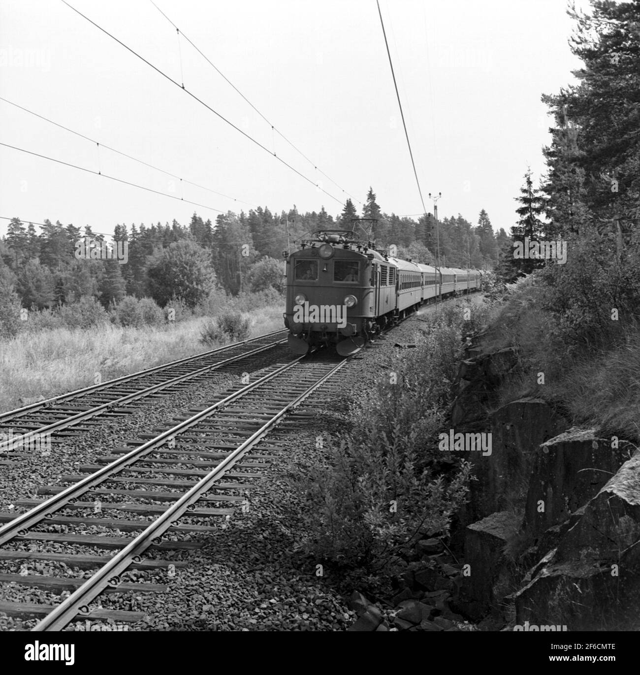 State Railways, SJ F 698 with passenger train Stock Photo - Alamy