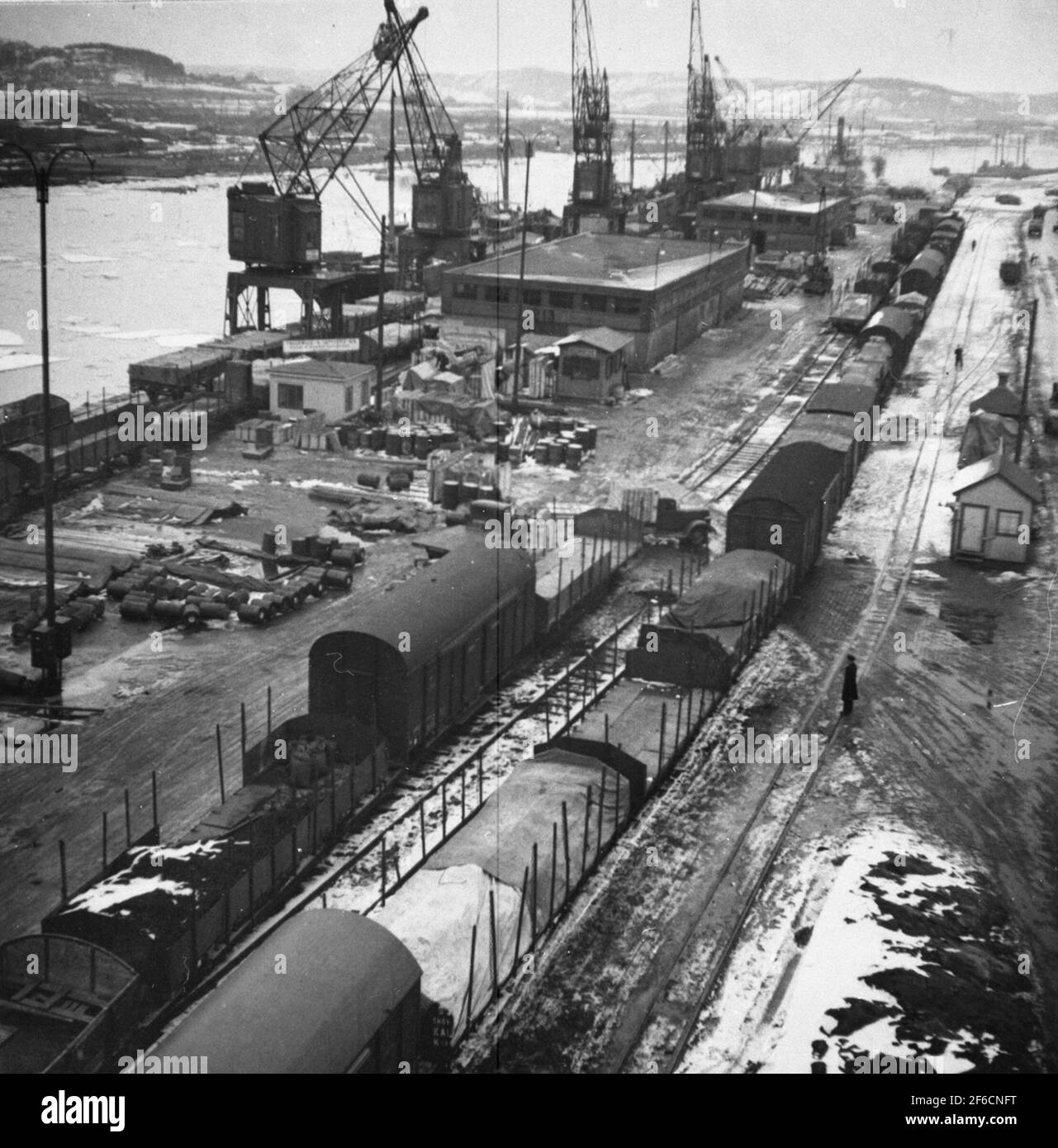 Ports port harbor Black and White Stock Photos & Images - Alamy