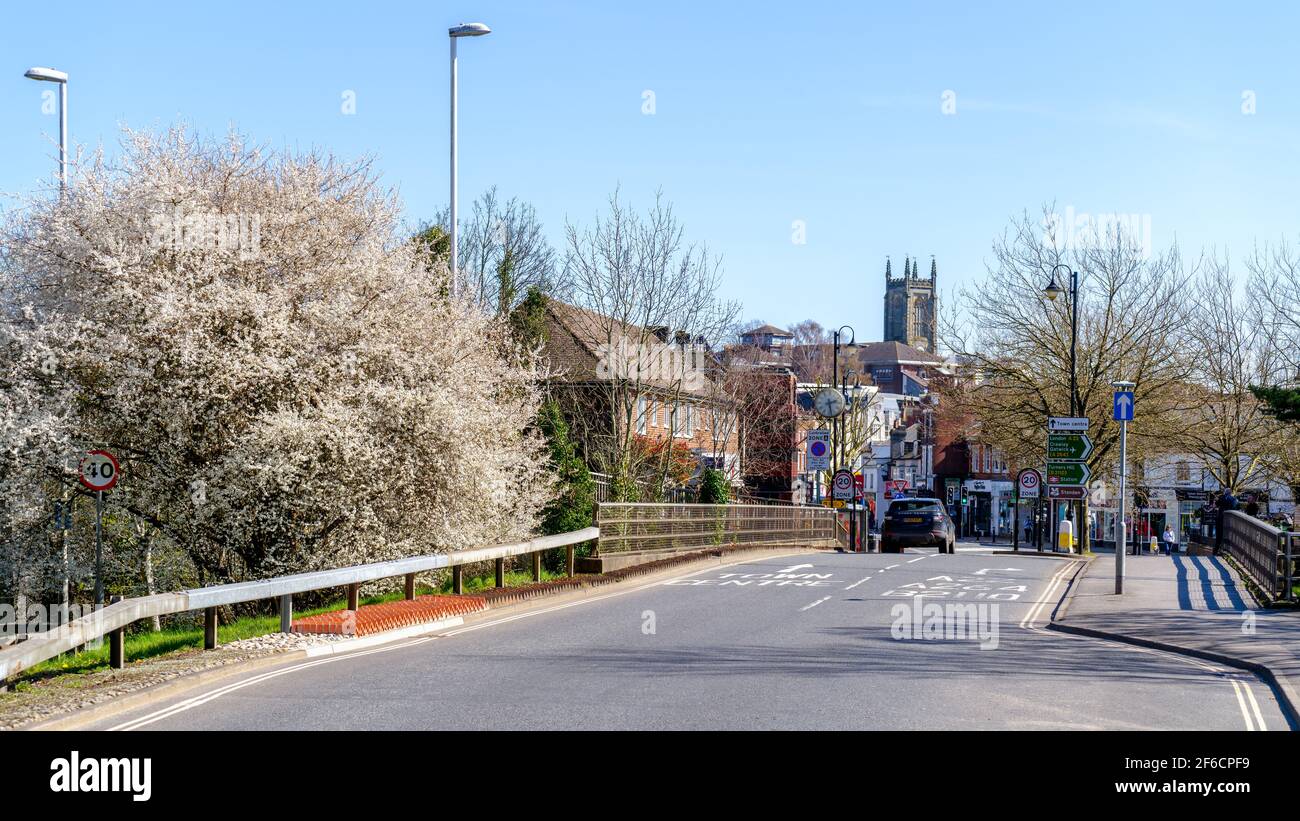 London green road traffic signs hi-res stock photography and images - Alamy
