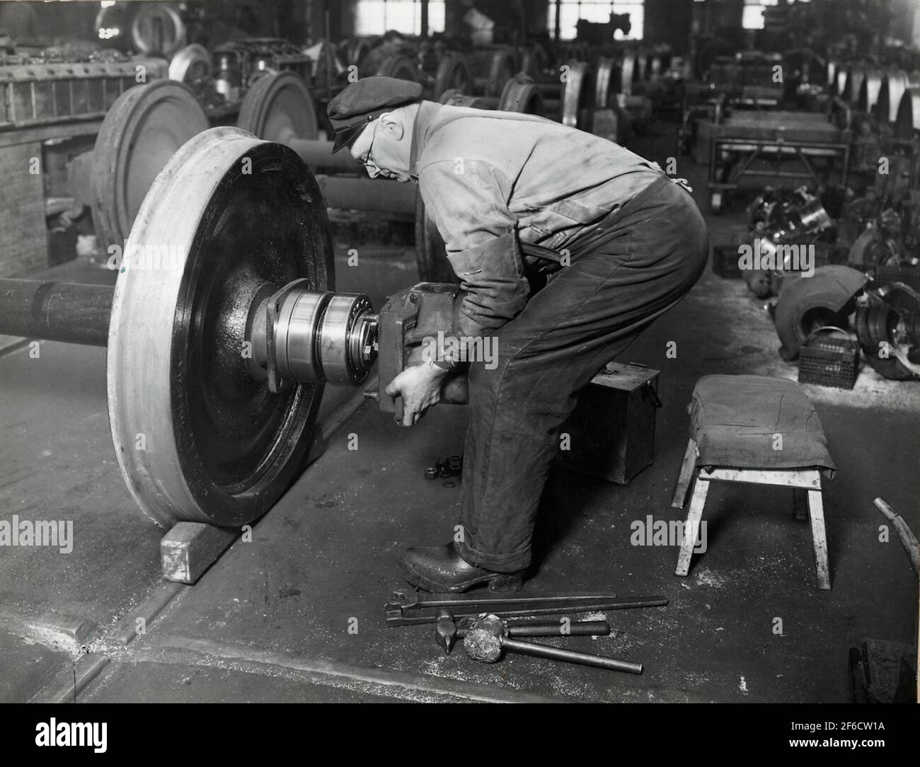 Mounting the bearing box on the shoulder Stock Photo - Alamy