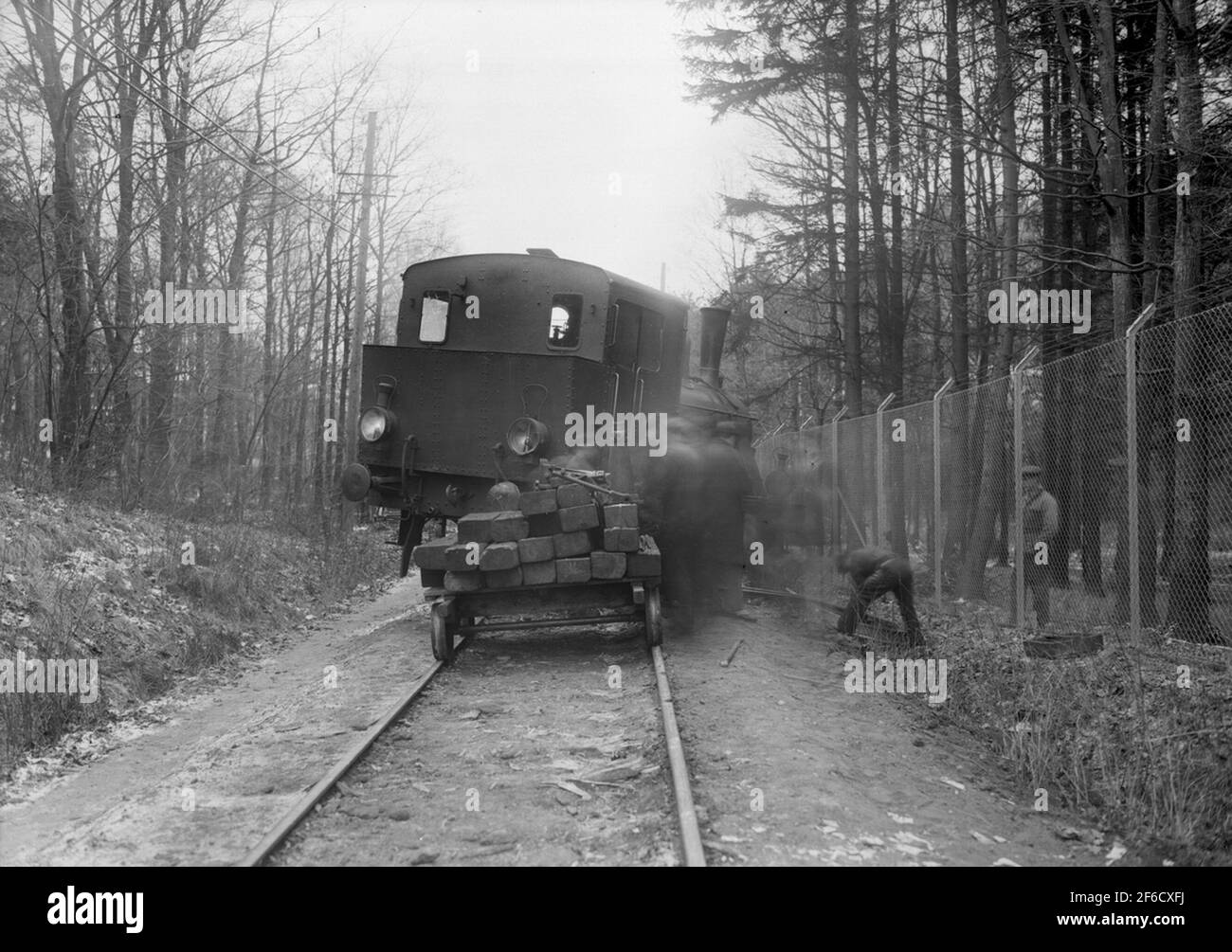 Gothenburg - Särö Railway, GSJ Lok 5 recorded at the railway track ...