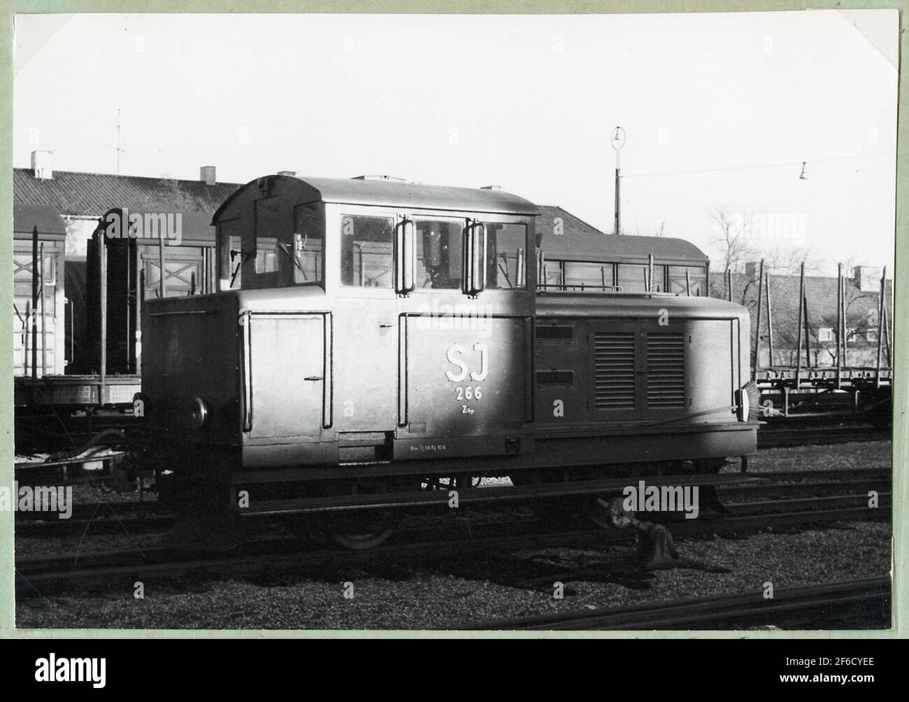 State Railways, SJ Z4P 266. Locomotor in Västervik's railway area Stock ...