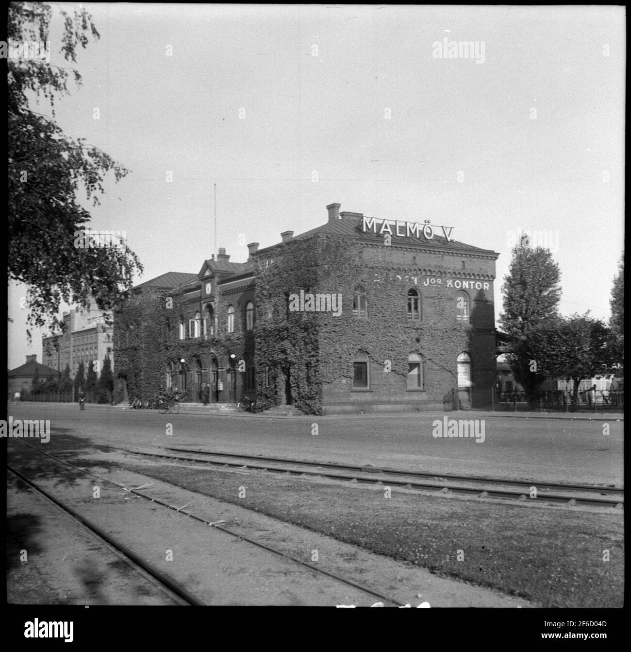 Traffic on west side Black and White Stock Photos & Images - Alamy