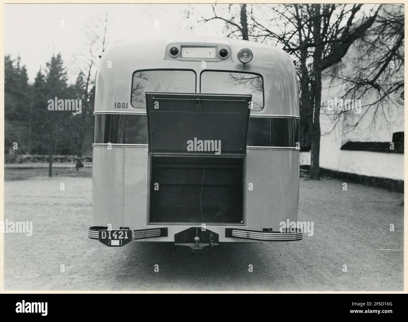 The state's railways, SJ bus 1881 viewed from behind. Recognition mark ...